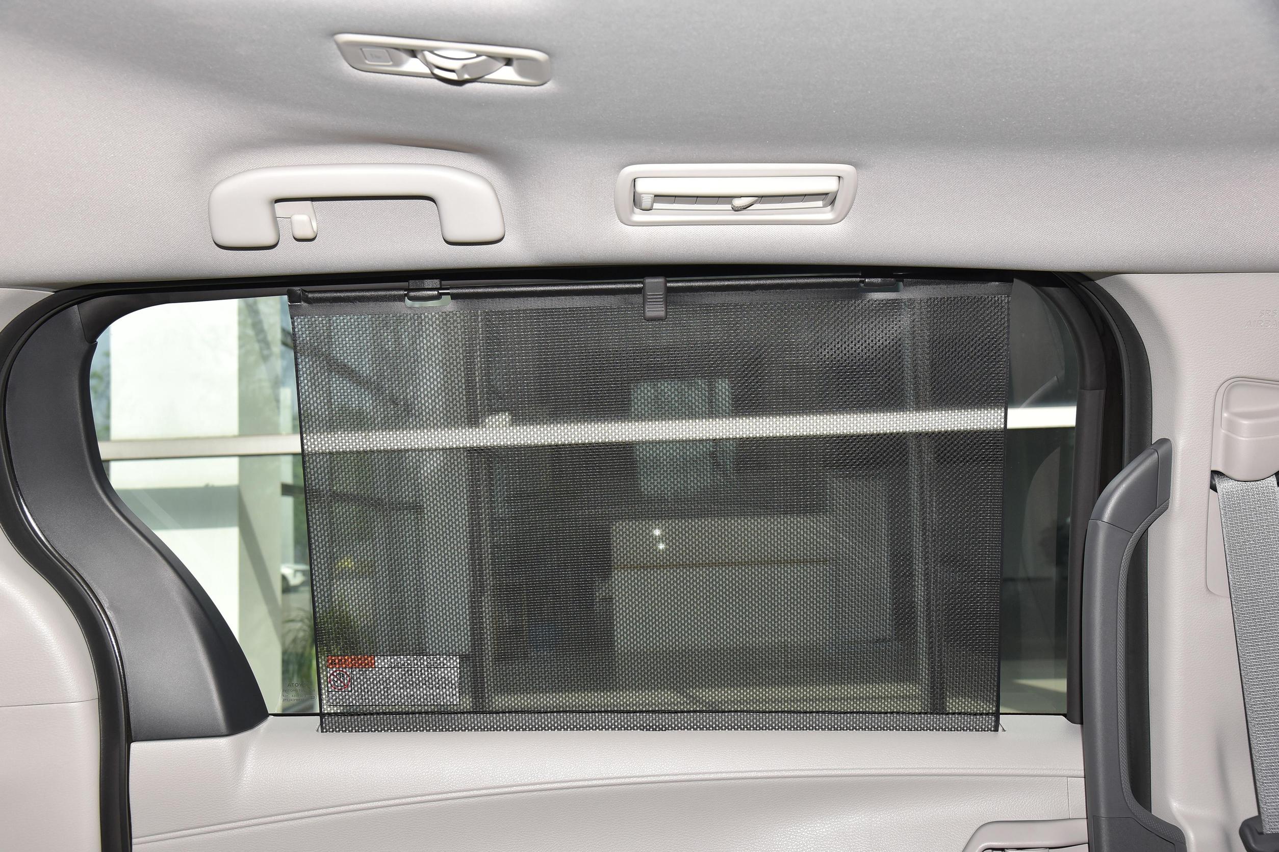 赛那 2024款 双擎 2.5L 舒适版图片_丰田_53/64张图片_汽车空间图库_懂车帝