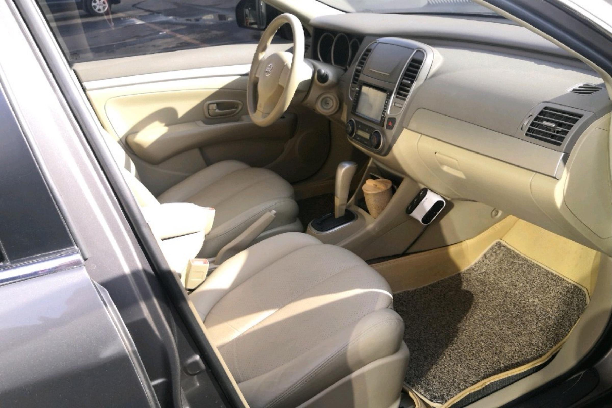 轩逸 2012款 经典 1.6XL 自动豪华版图片_日产_5/8张图片_汽车内饰图库_懂车帝