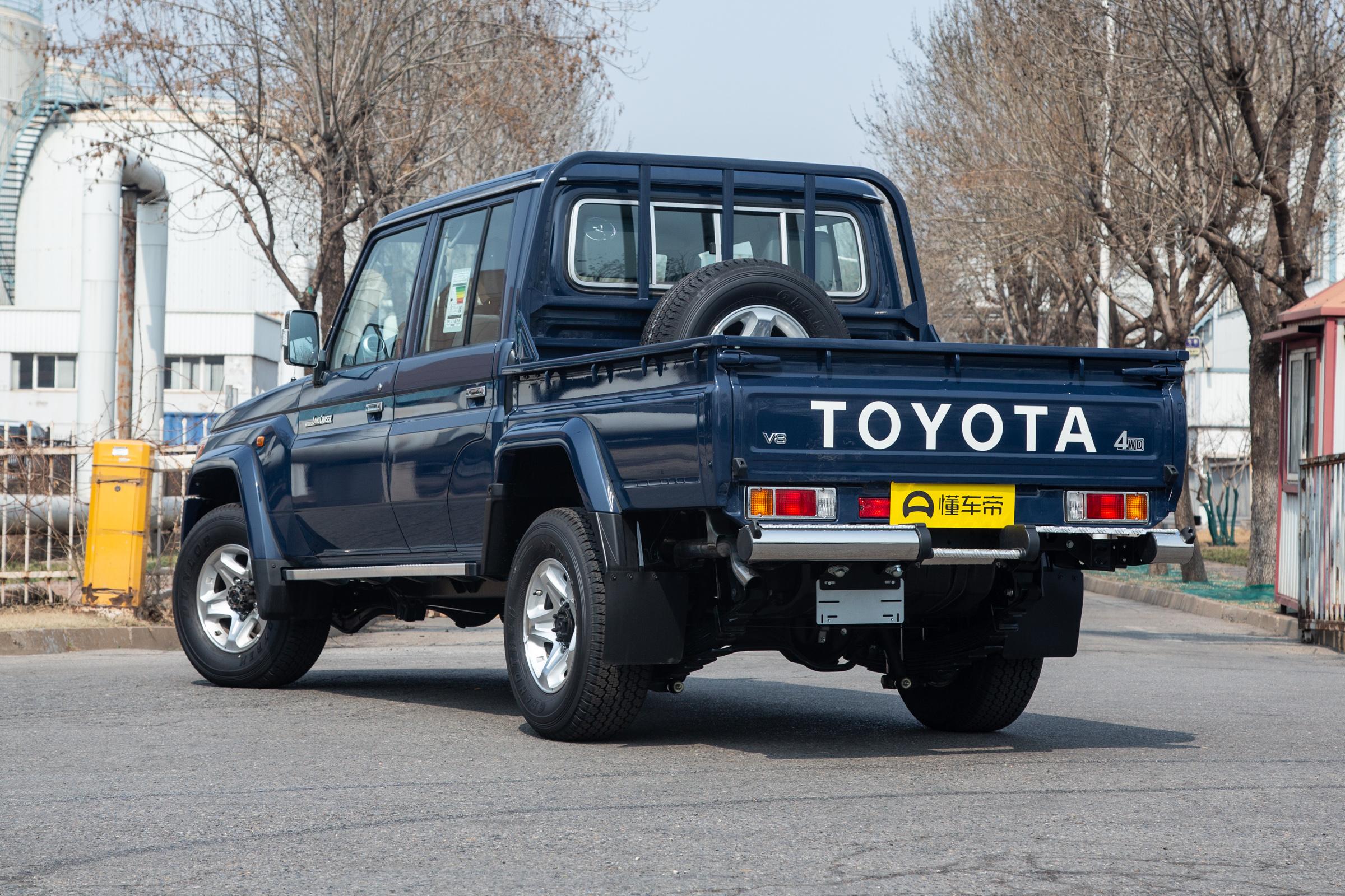 兰德酷路泽皮卡 2019款 4.5T柴油 LC79图片_丰田_29/38张图片_汽车外观图库_懂车帝