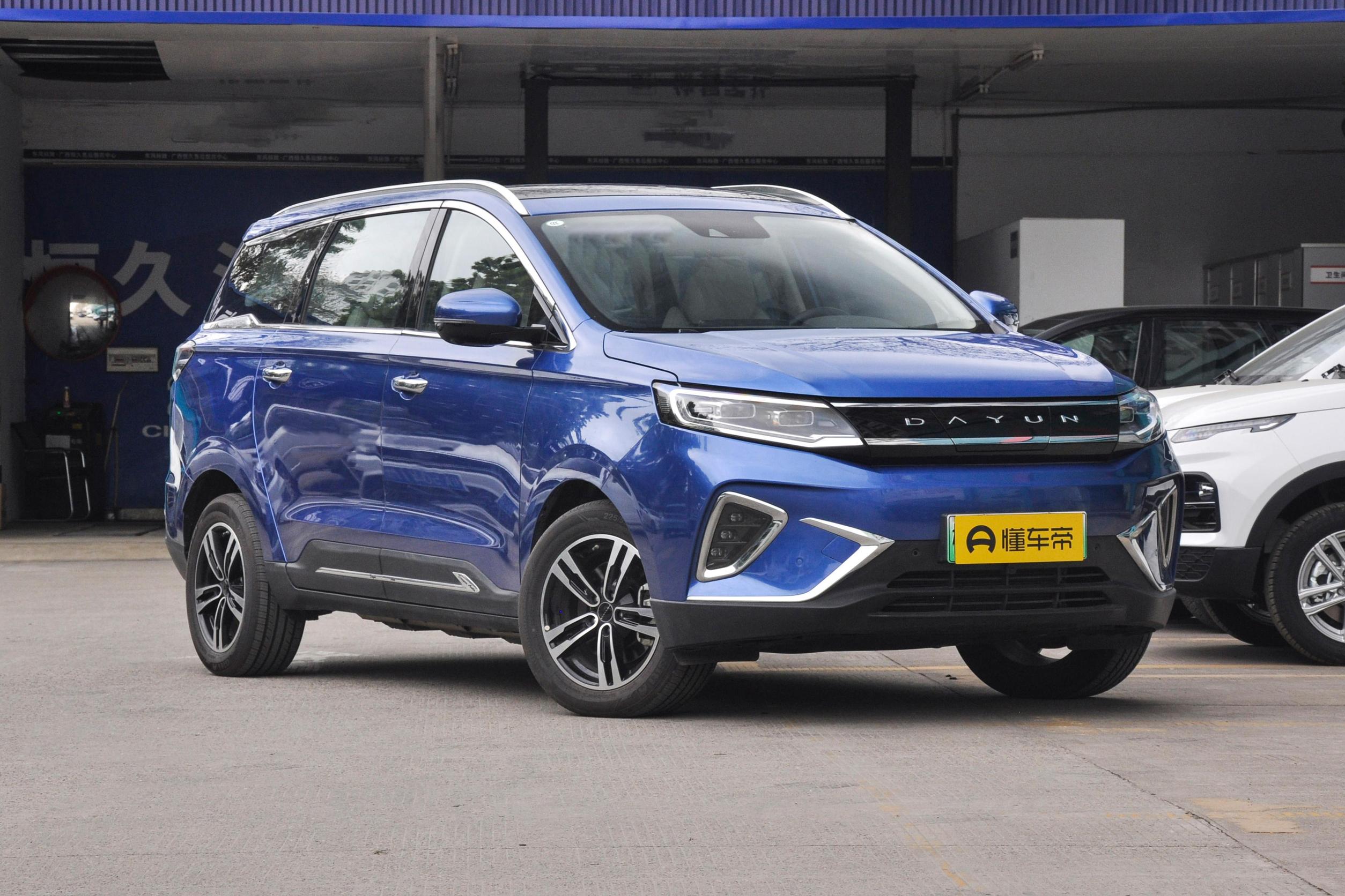 远志M1 2022款 7座尊贵版 450KM图片_大运_21/49张图片_汽车外观图库_懂车帝