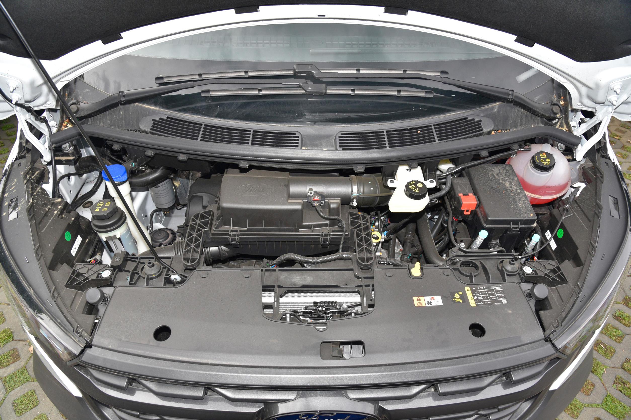 全顺 2023款 V362 2.0T柴油手动多功能商用车短轴低顶5/6座国VI图片_福特_31/52张图片_汽车外观图库_懂车帝