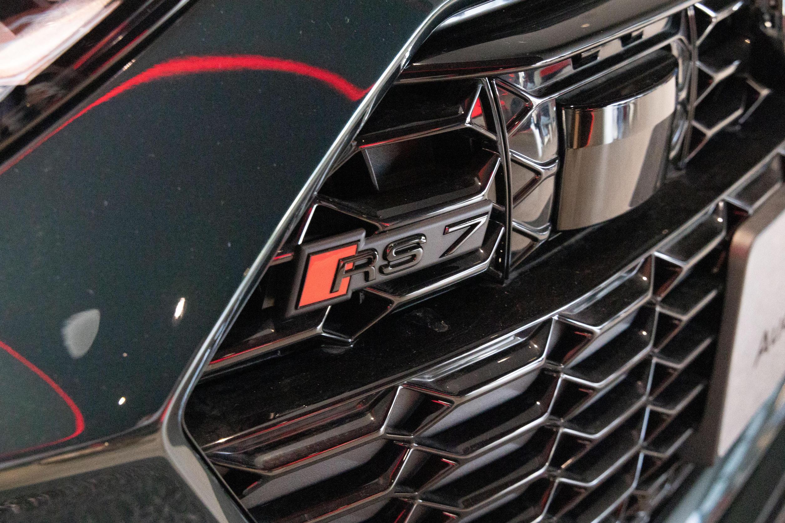 奥迪RS 7 2022款 RS 7 4.0T Sportback图片_奥迪_1/123张图片_汽车外观图库_懂车帝