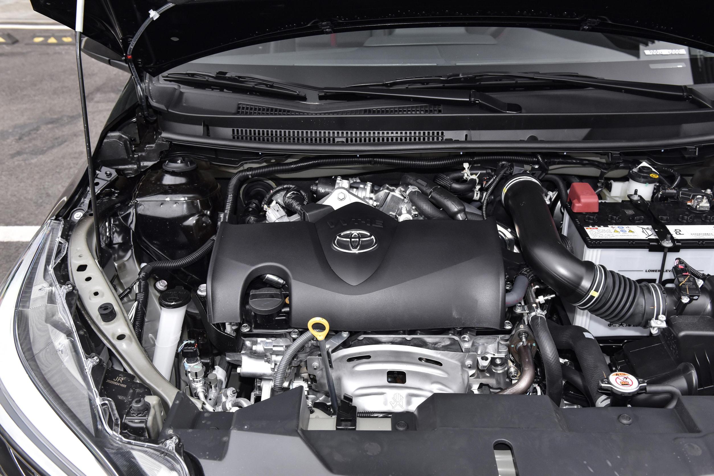 YARiS L 致炫 2022款 致炫X 1.5L CVT豪华PLUS版图片_丰田_2/104张图片_汽车外观图库_懂车帝