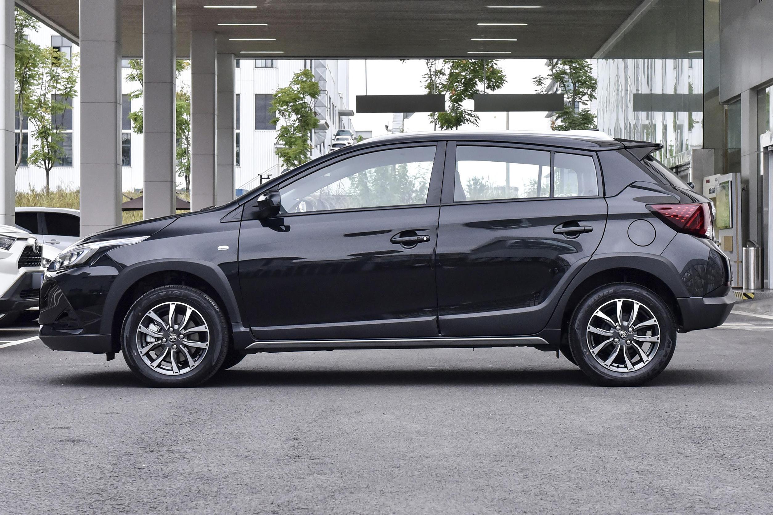 YARiS L 致炫 2022款 致炫X 1.5L CVT豪华PLUS版图片_丰田_5/104张图片_汽车外观图库_懂车帝