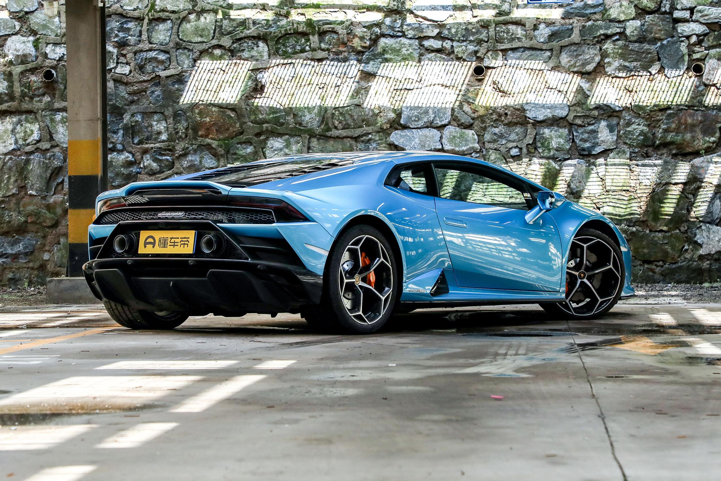 Huracán 2020款 Huracán EVO RWD图片_兰博基尼_2/165张图片_汽车外观图库_懂车帝