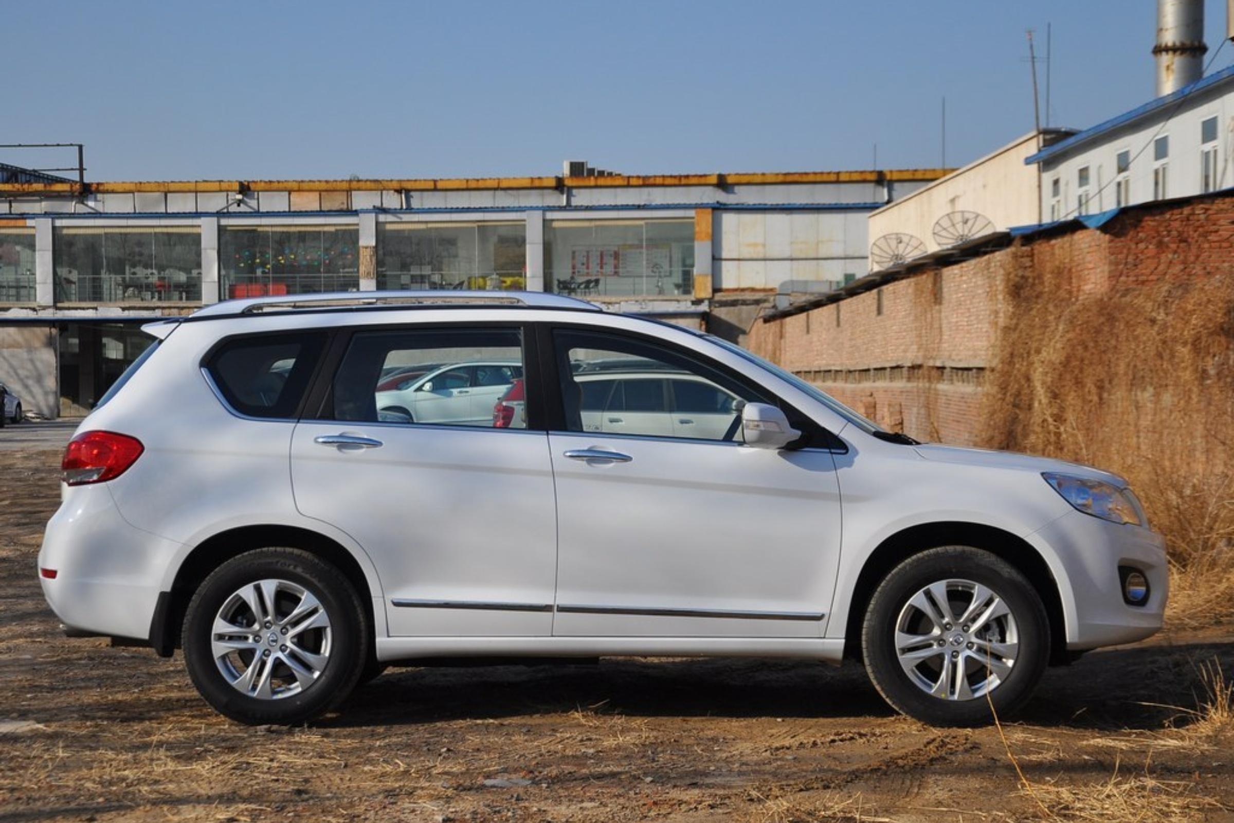 哈弗H6 2013款 1.5T 手动四驱精英型图片_哈弗_1/54张图片_汽车外观图库_懂车帝