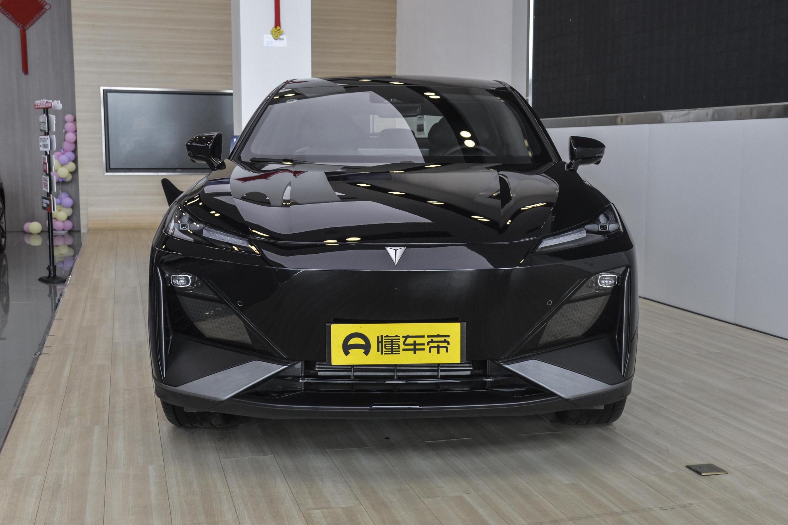 深蓝S7 2023款 620Max 纯电版图片_深蓝汽车_2/110张图片_汽车外观图库_懂车帝