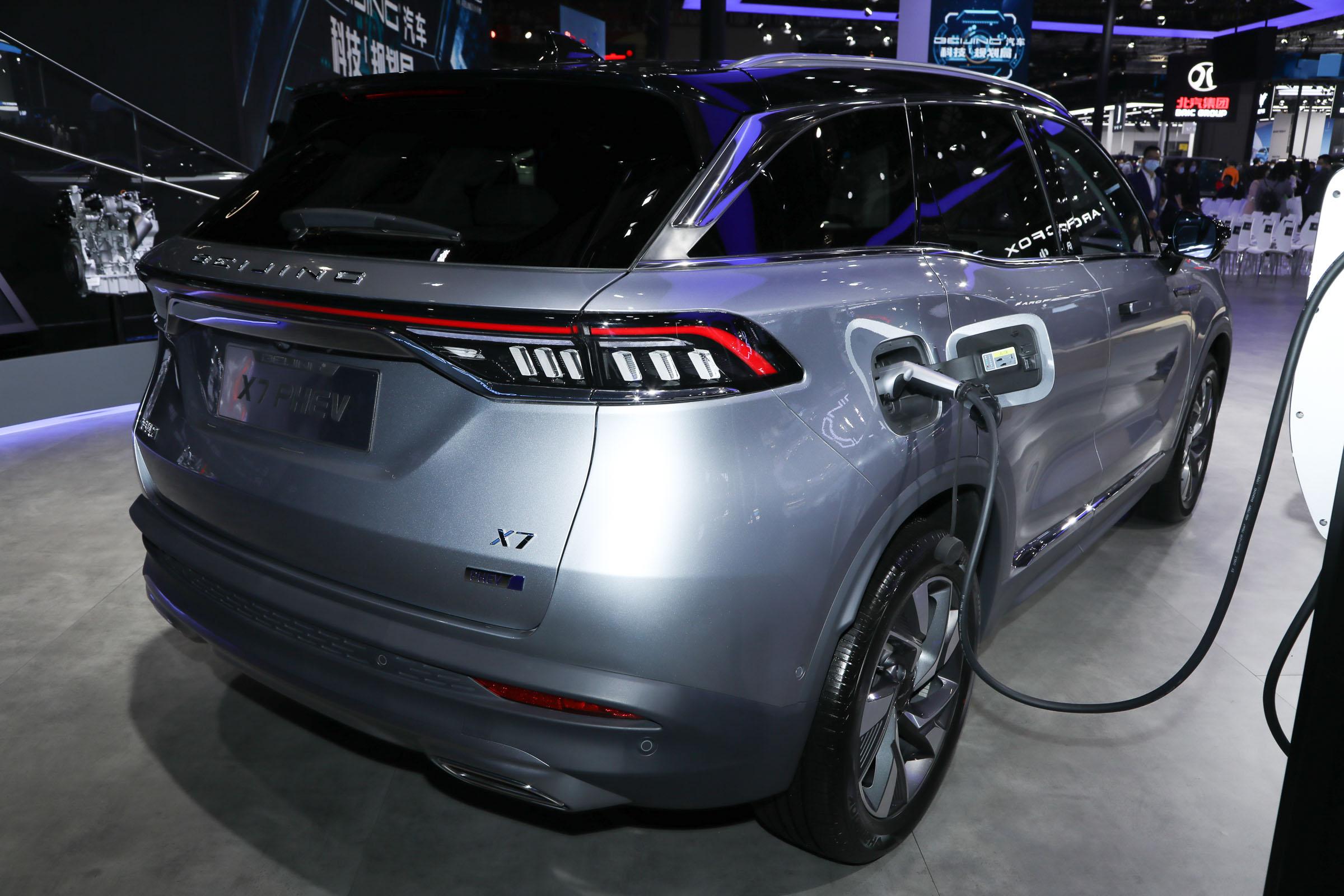 北京X7 PHEV 2020款 1.5TD DCT致领版图片_北京汽车_14/87张图片_汽车车展图库_懂车帝