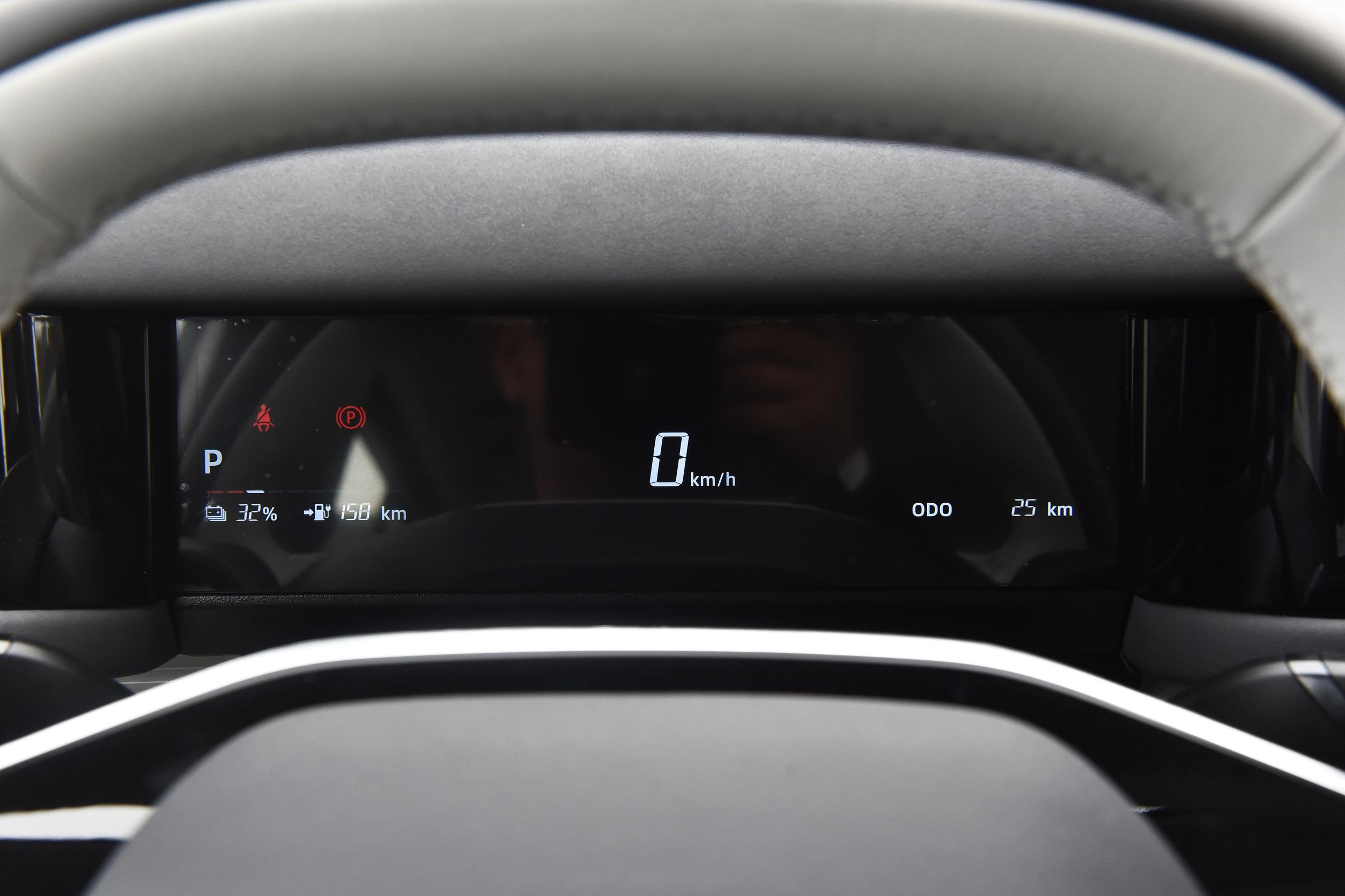 iCAR 03 2023款 两驱 长续航版图片_iCAR_6/36张图片_汽车内饰图库_懂车帝