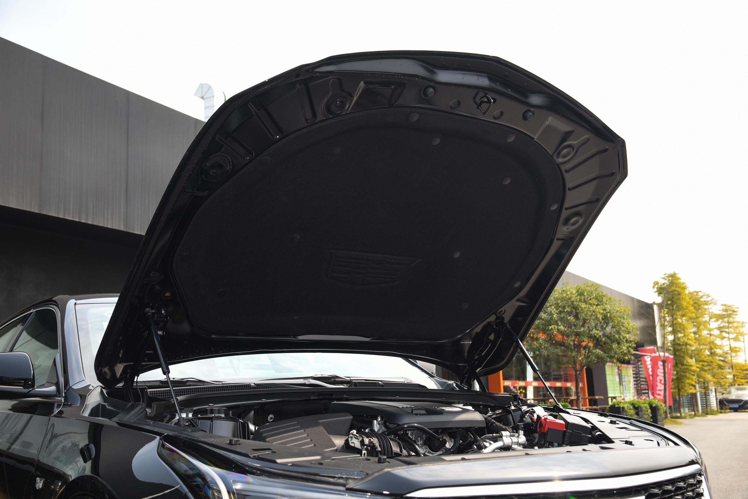 凯迪拉克CT5 2024款 28T 豪华型图片_凯迪拉克_6/51张图片_汽车外观图库_懂车帝