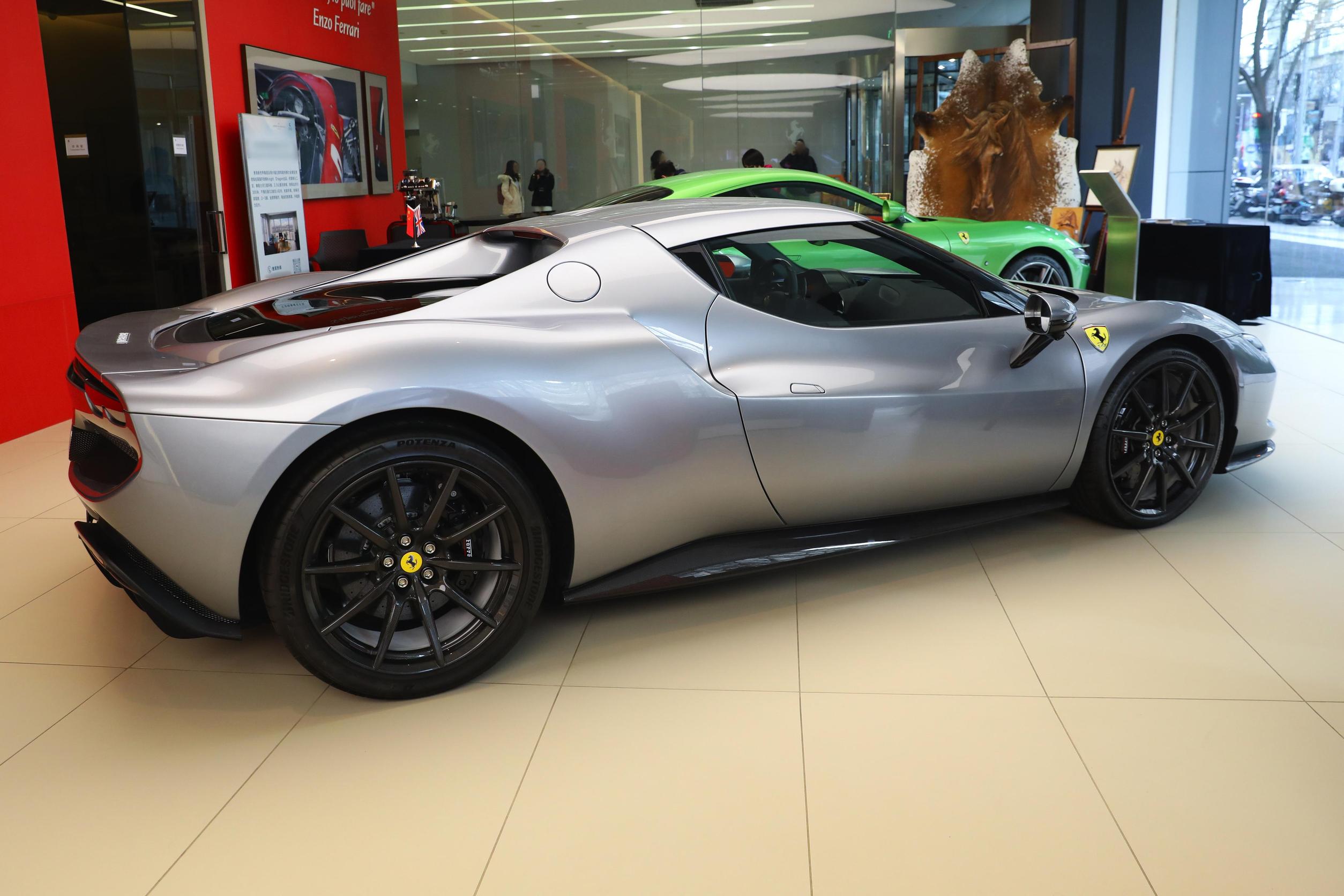 法拉利296 2021款 3.0T V6 GTB图片_法拉利_3/117张图片_汽车外观图库_懂车帝