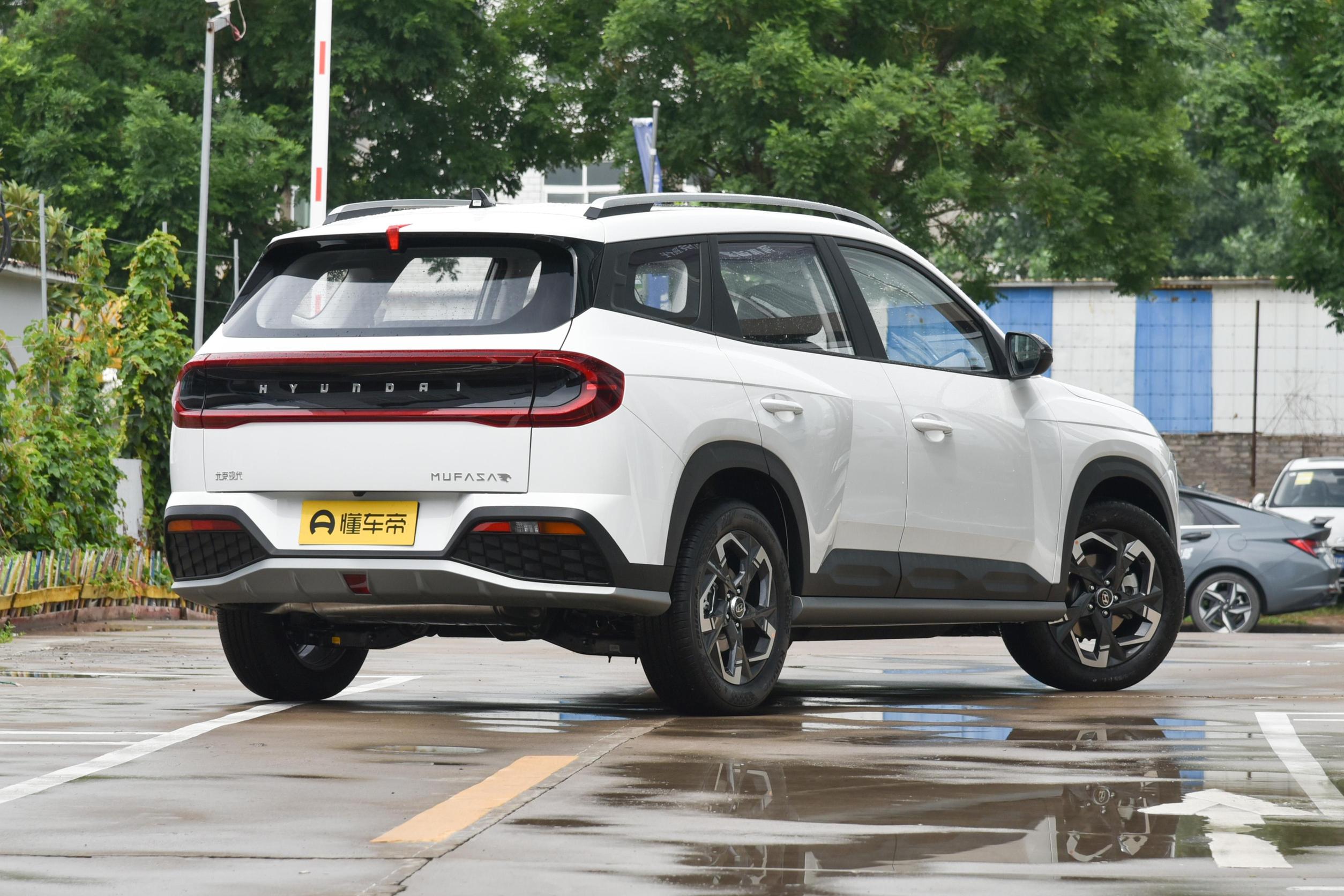 现代ix35 2023款 沐飒 2.0L 尊贵版LUX图片_现代_1/145张图片_汽车外观图库_懂车帝