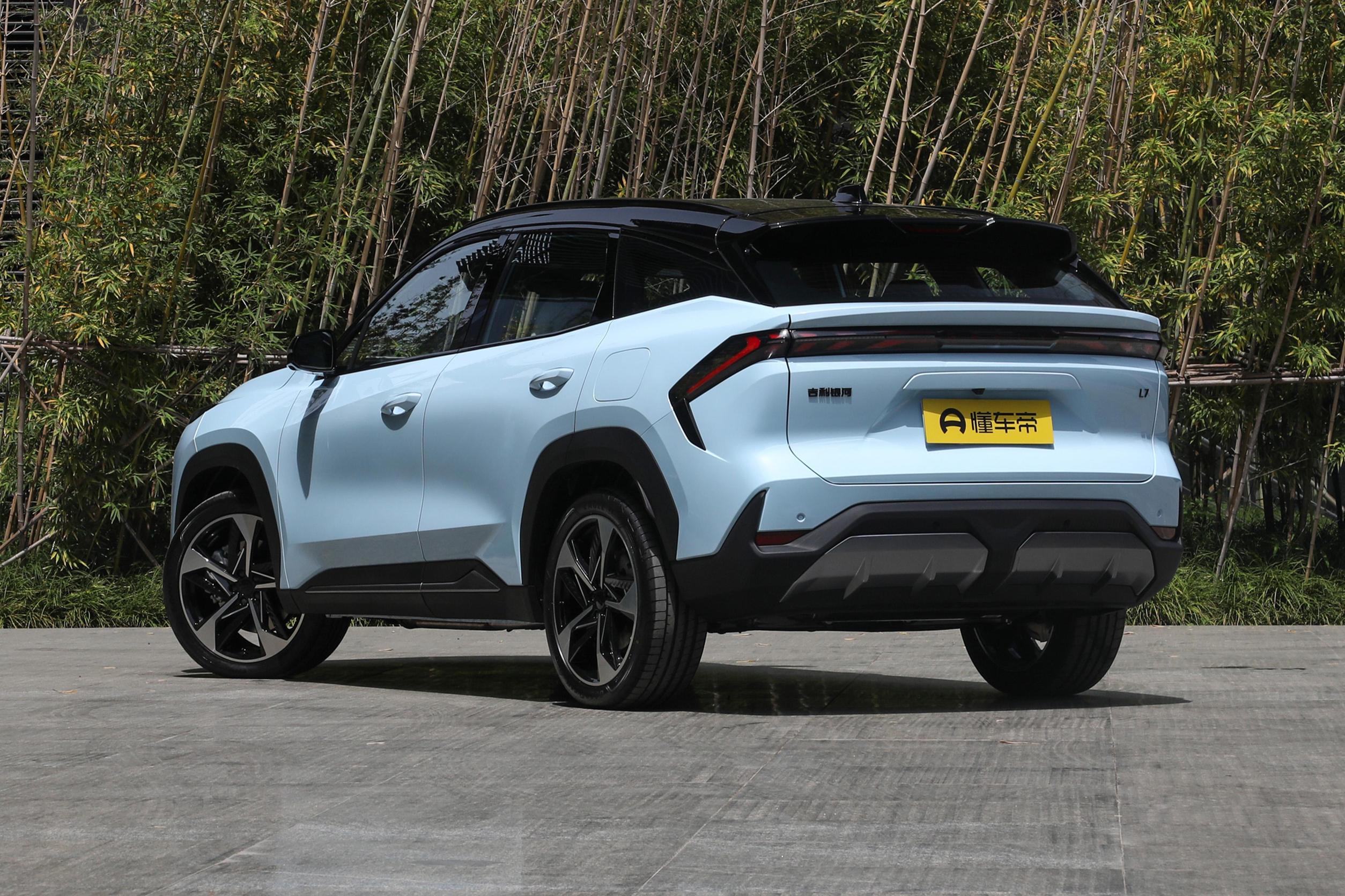 银河L7壁纸_银河L7_银河L7外观图片_20/499张图片_银河L7晴空蓝/整车外观图片_懂车帝