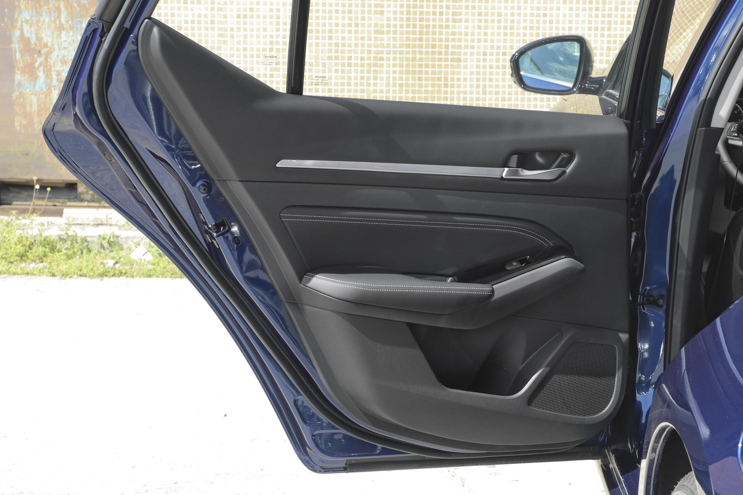 天籁 2022款 2.0L XL-TLS 悦享版图片_日产_31/87张图片_汽车空间图库_懂车帝