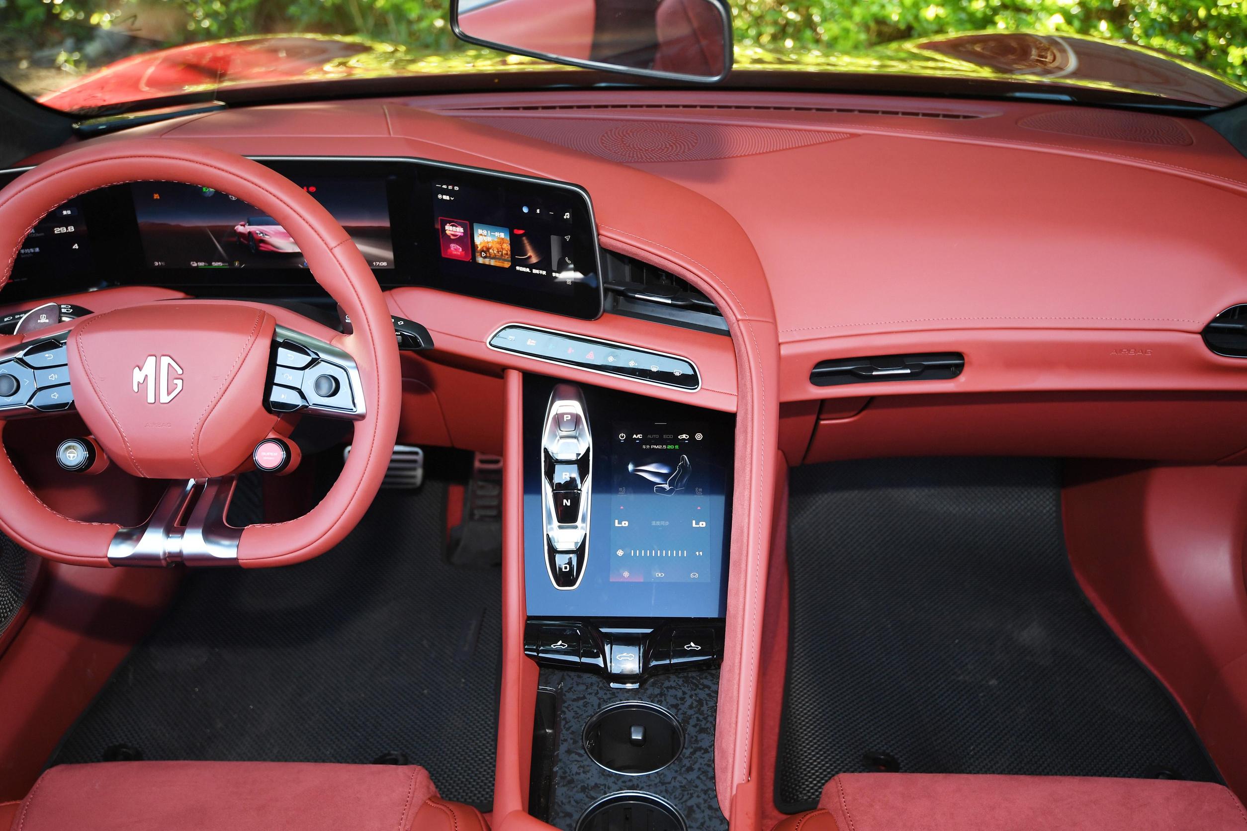 MG Cyberster 2024款 580km 超然致远版图片_名爵_2/83张图片_汽车内饰图库_懂车帝