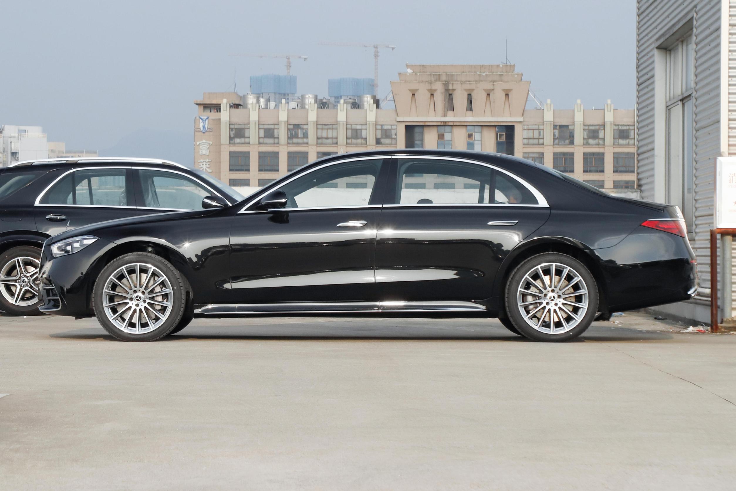 奔驰S级 2023款 S 450 L 4MATIC图片_奔驰_4/75张图片_汽车外观图库_懂车帝