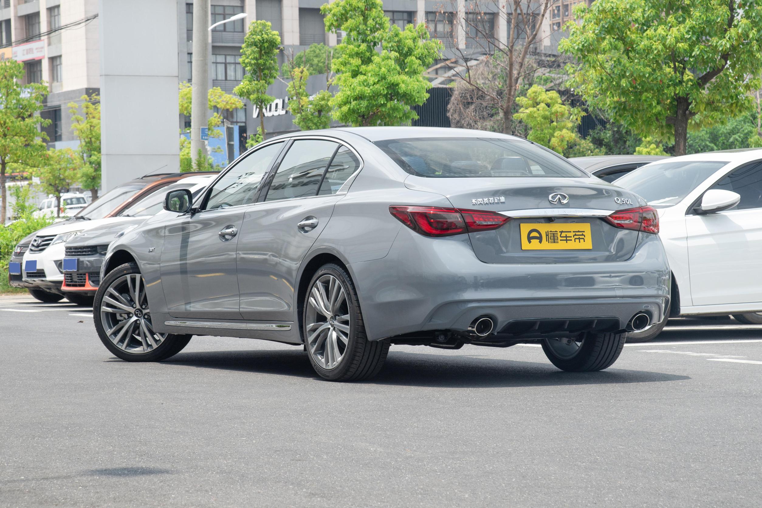 英菲尼迪Q50L 2022款 试装车图片_英菲尼迪_3/56张图片_汽车外观图库_懂车帝