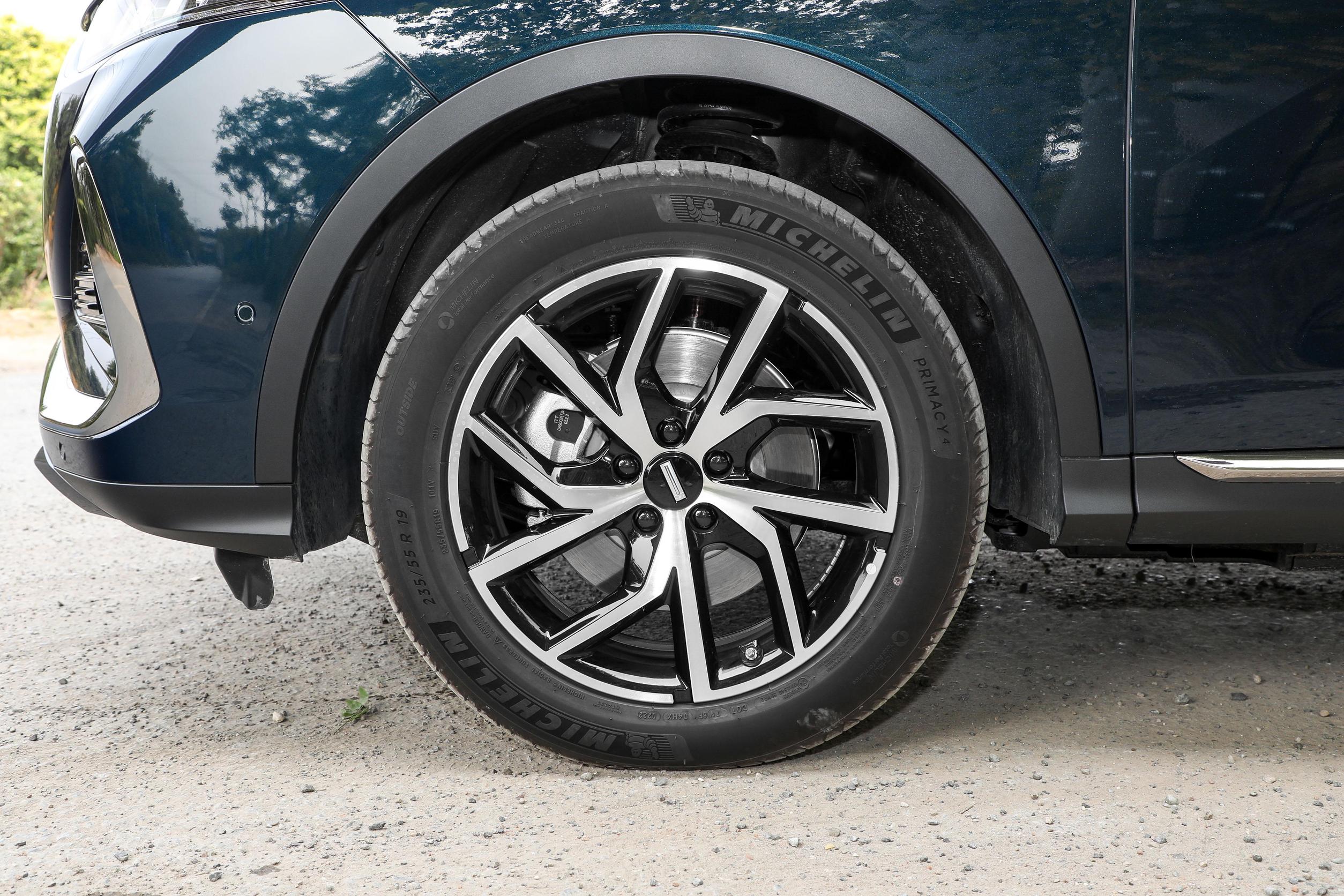 拿铁DHT-PHEV壁纸_拿铁DHT-PHEV_拿铁DHT-PHEV外观图片_5/412张图片_拿铁DHT-PHEV蓝山拿铁/整车外观图片_懂车帝