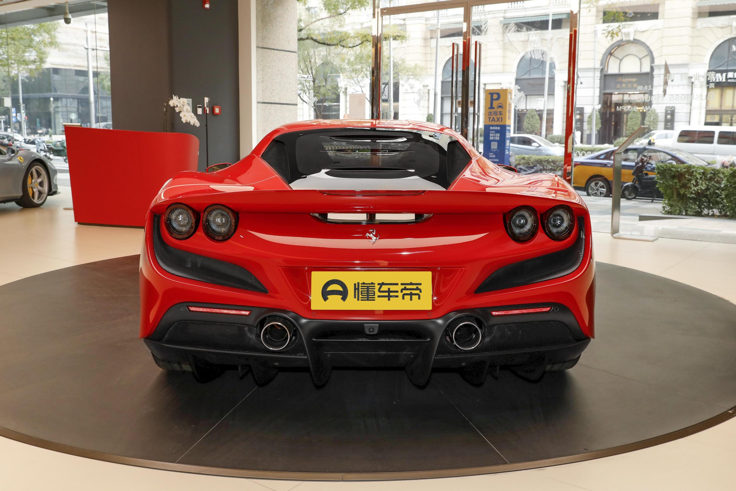 法拉利F8 2019款 Tributo 3.9T V8图片_法拉利_1/130张图片_汽车外观图库_懂车帝