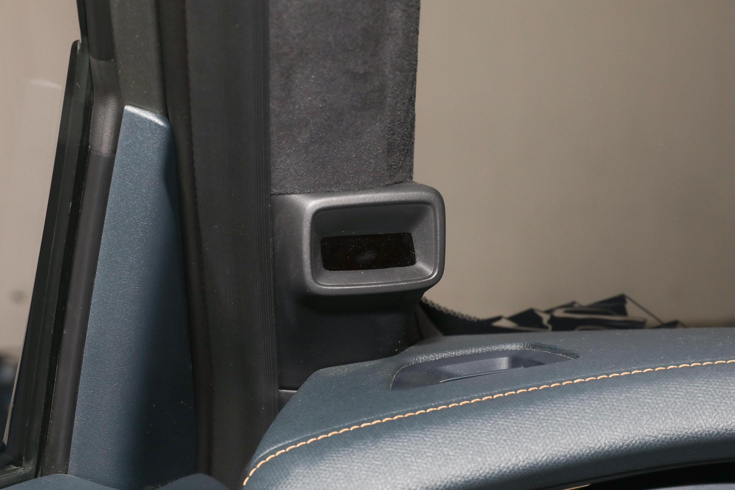 深蓝G318 2024款 高配版图片_深蓝汽车_60/86张图片_汽车空间图库_懂车帝