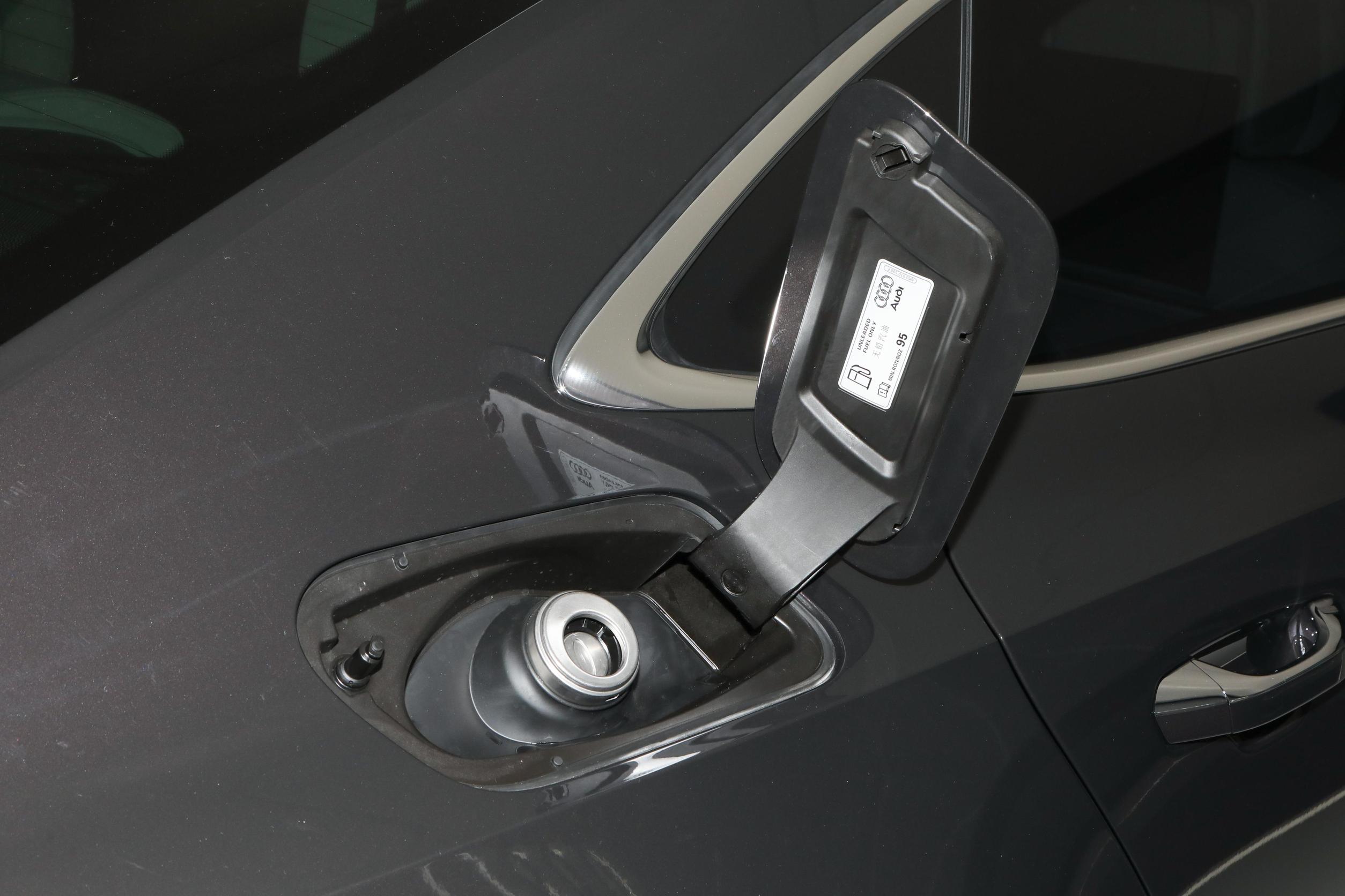 奥迪A7L 2024款 55 TFSI quattro 旗舰型图片_奥迪_3/57张图片_汽车外观图库_懂车帝