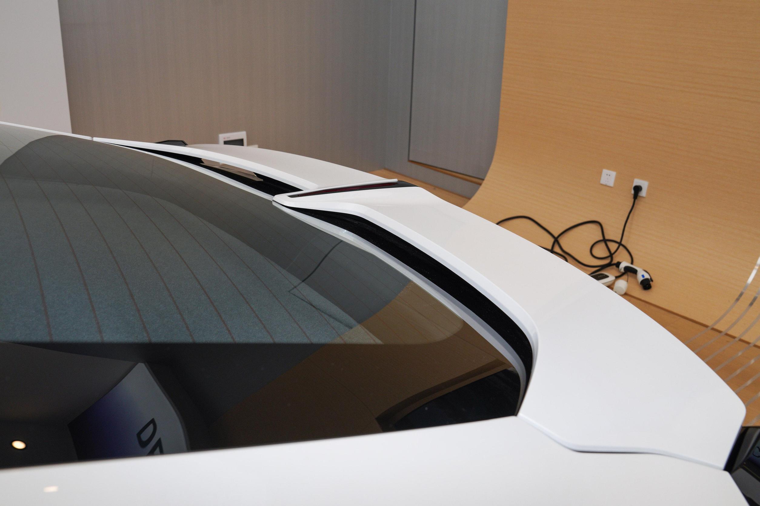 长安深蓝SL03壁纸_长安深蓝SL03_长安深蓝SL03外观图片_1/269张图片_长安深蓝SL03/整车外观图片_懂车帝