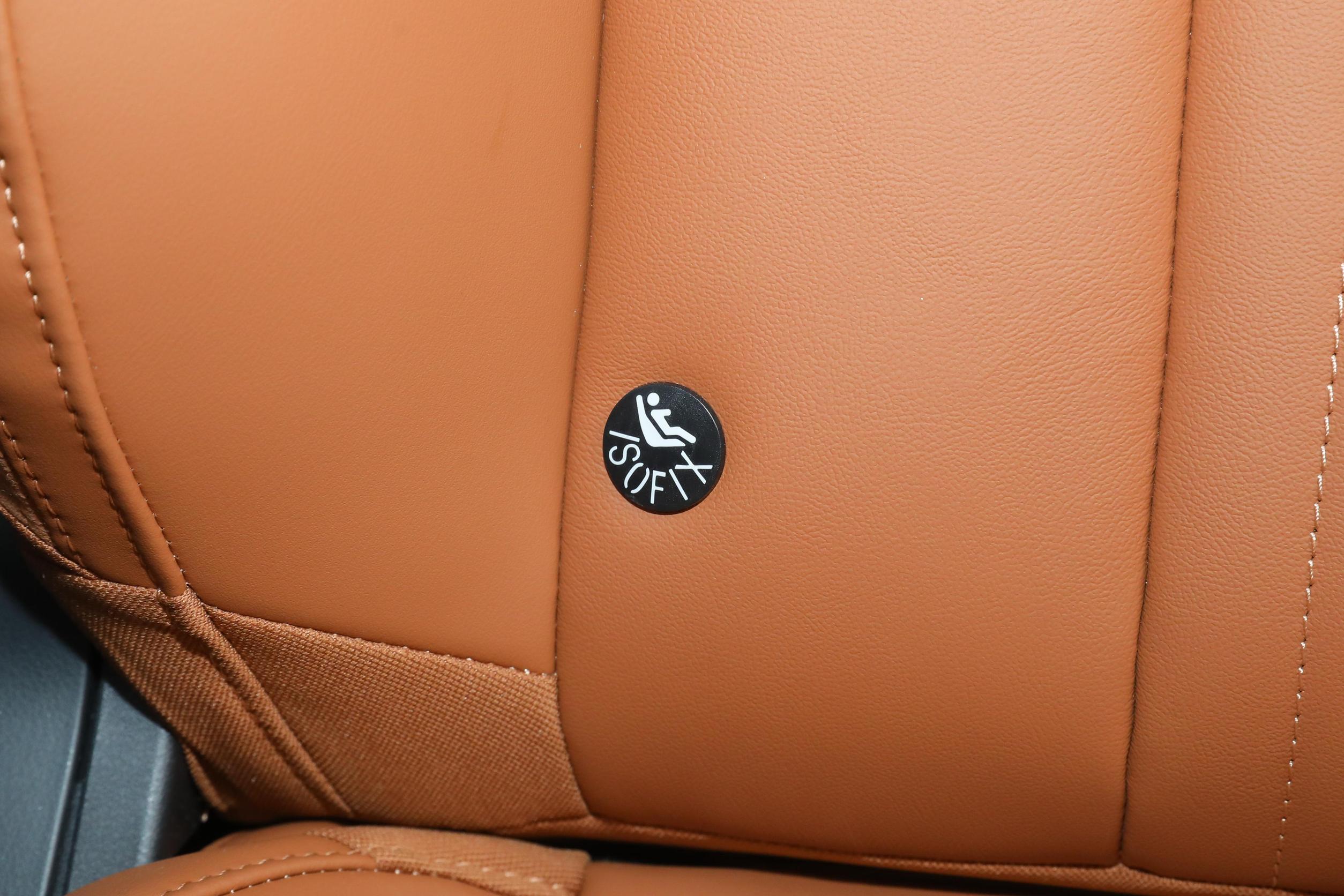 红旗HQ9 2022款 智联旗悦版图片_红旗_31/80张图片_汽车空间图库_懂车帝