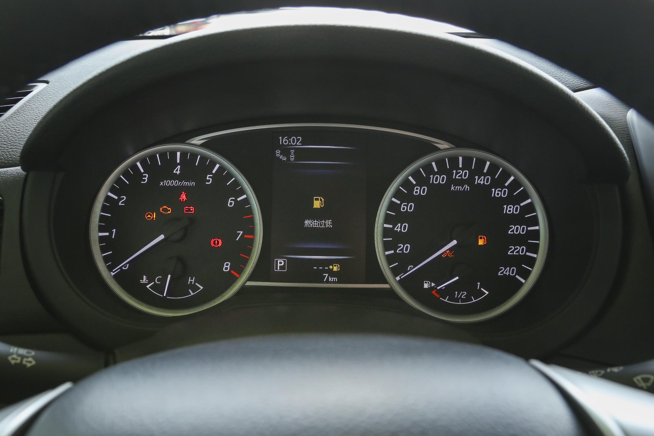 骐达TIIDA 2024款 1.6L CVT智行版图片_日产_7/45张图片_汽车内饰图库_懂车帝