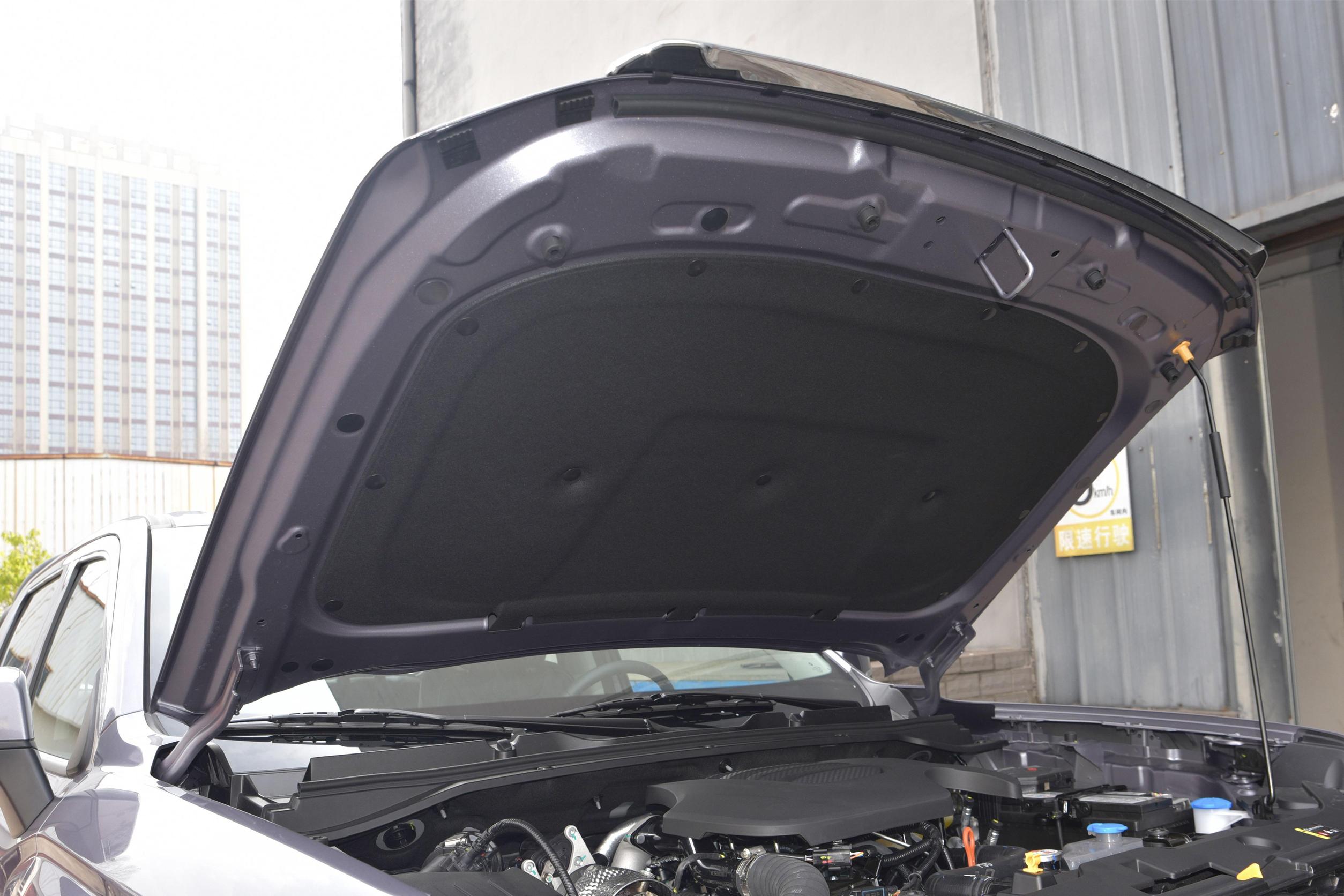 金刚炮 2023款 2.0T柴油 6AT两驱精英型长箱GW4D20M图片_长城_4/63张图片_汽车外观图库_懂车帝