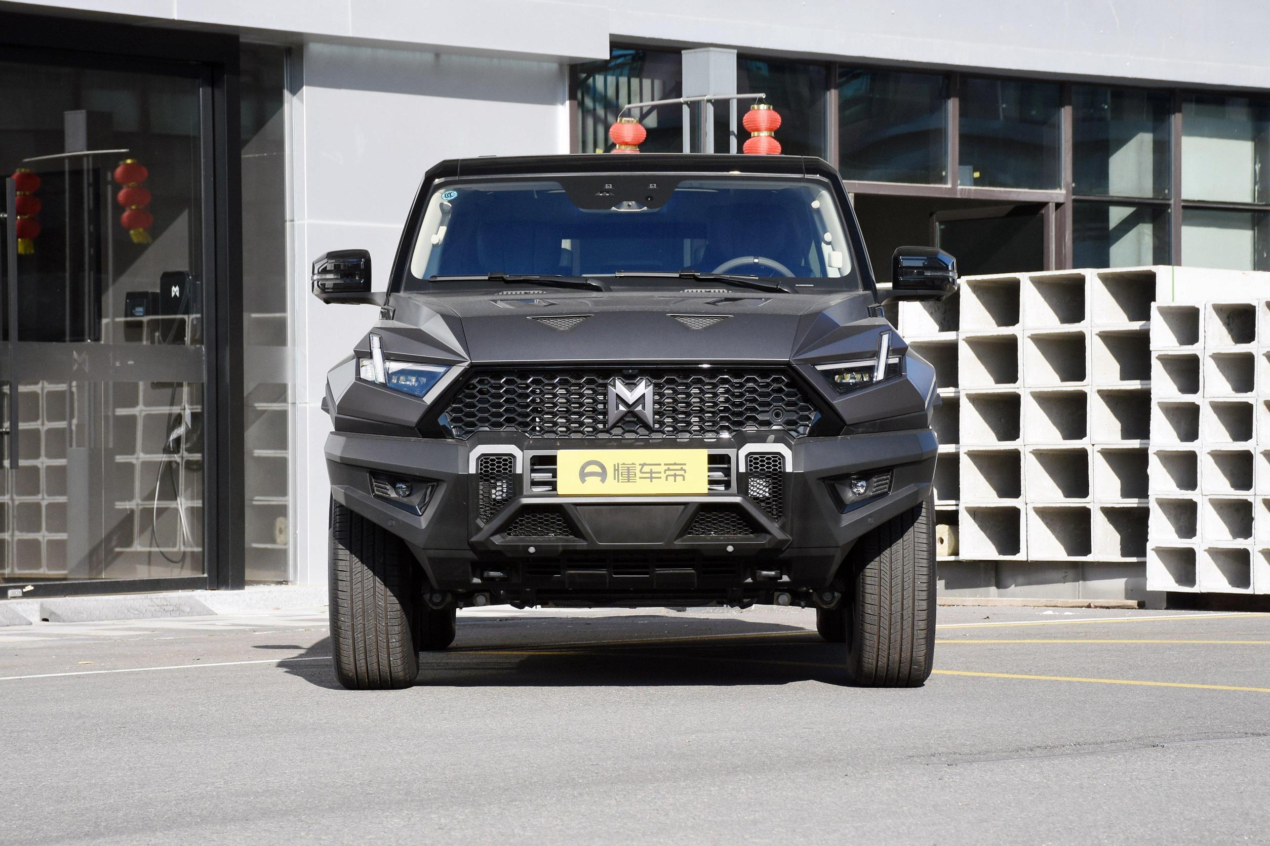 猛士917 2023款 增程版图片_猛士_2/158张图片_汽车外观图库_懂车帝