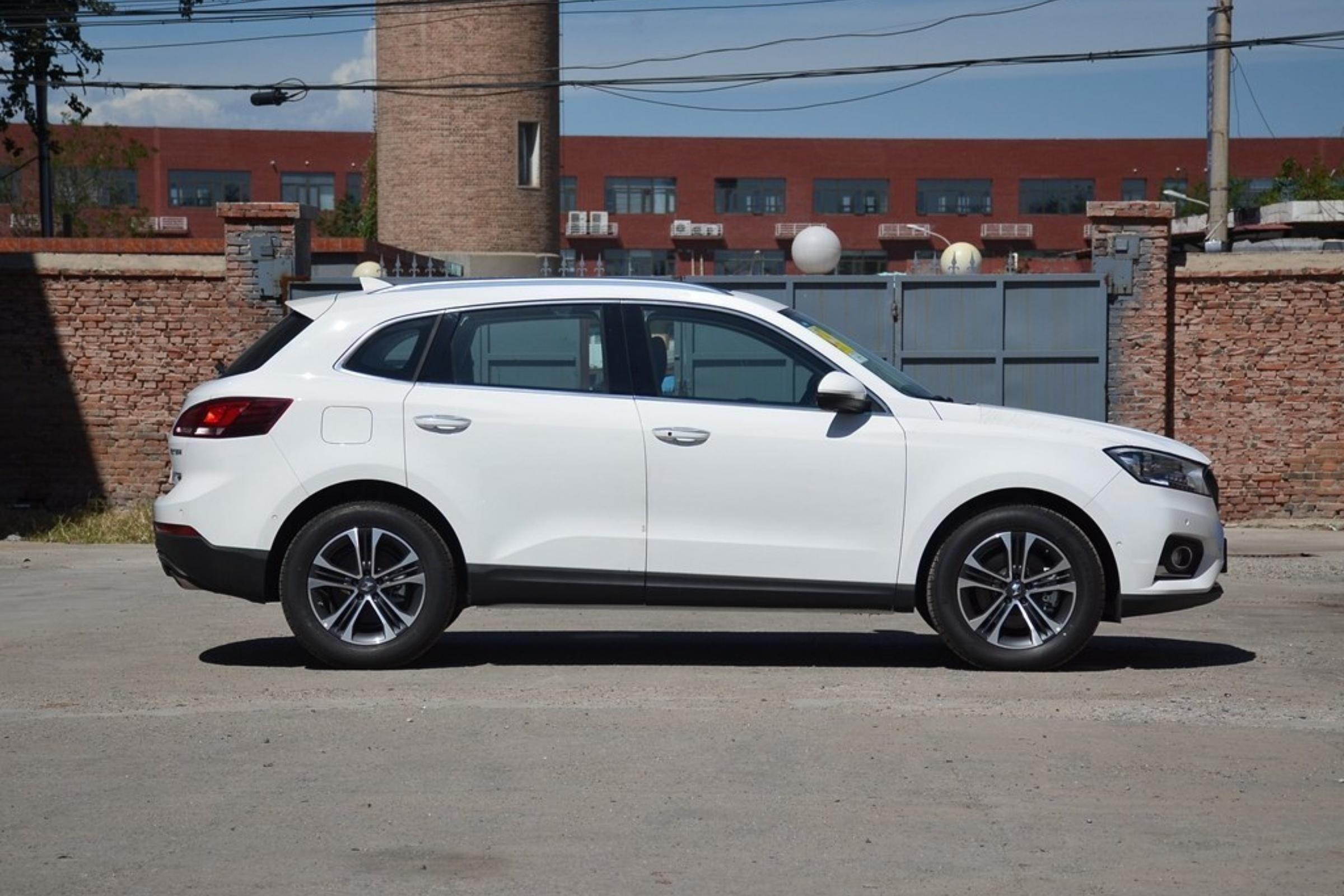 宝沃BX7 2016款 28T 两驱豪华版 5座图片_宝沃_5/98张图片_汽车外观图库_懂车帝