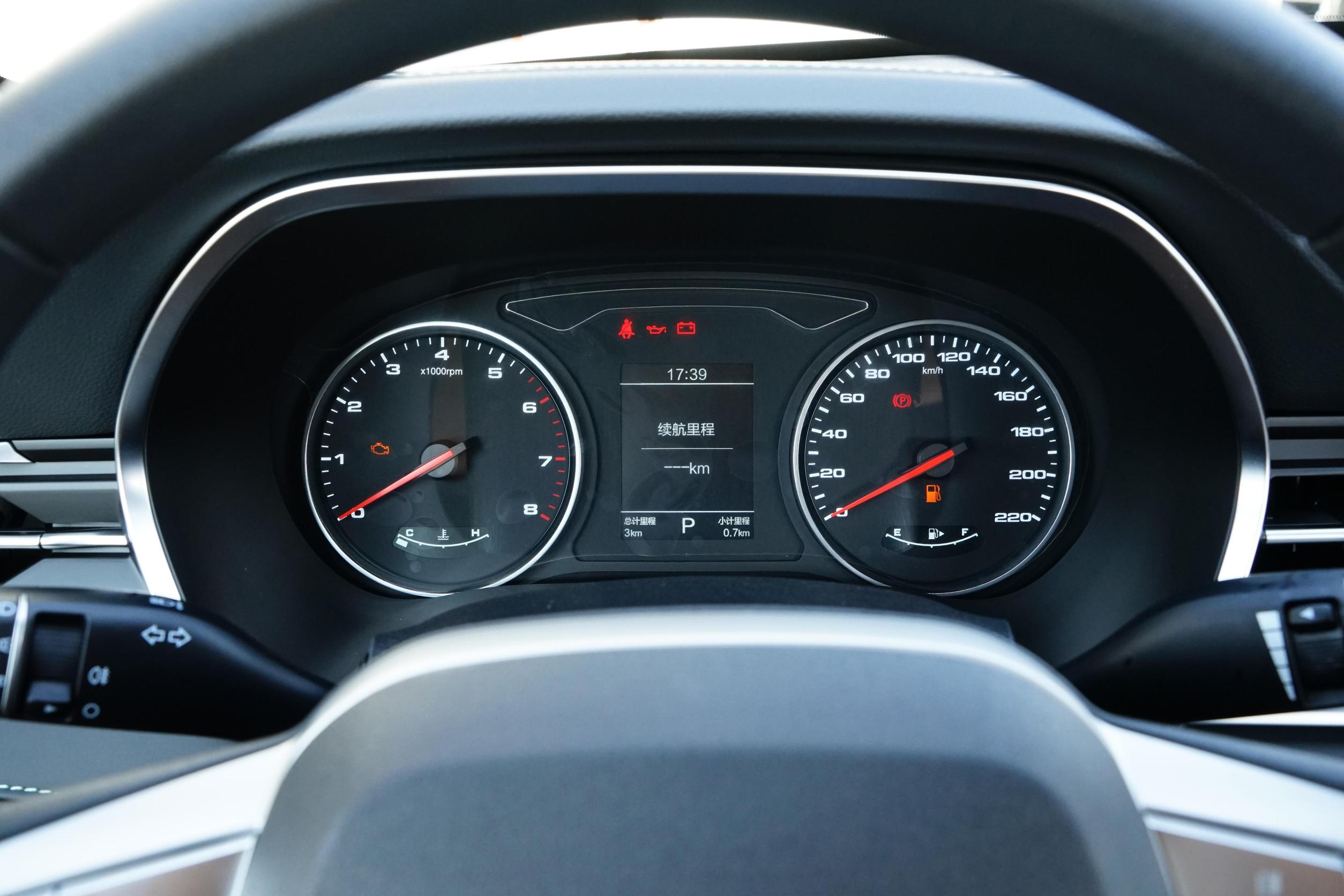 江淮A5 PLUS 2023款 1.5T CVT舒适版图片_江淮汽车_1/37张图片_汽车内饰图库_懂车帝