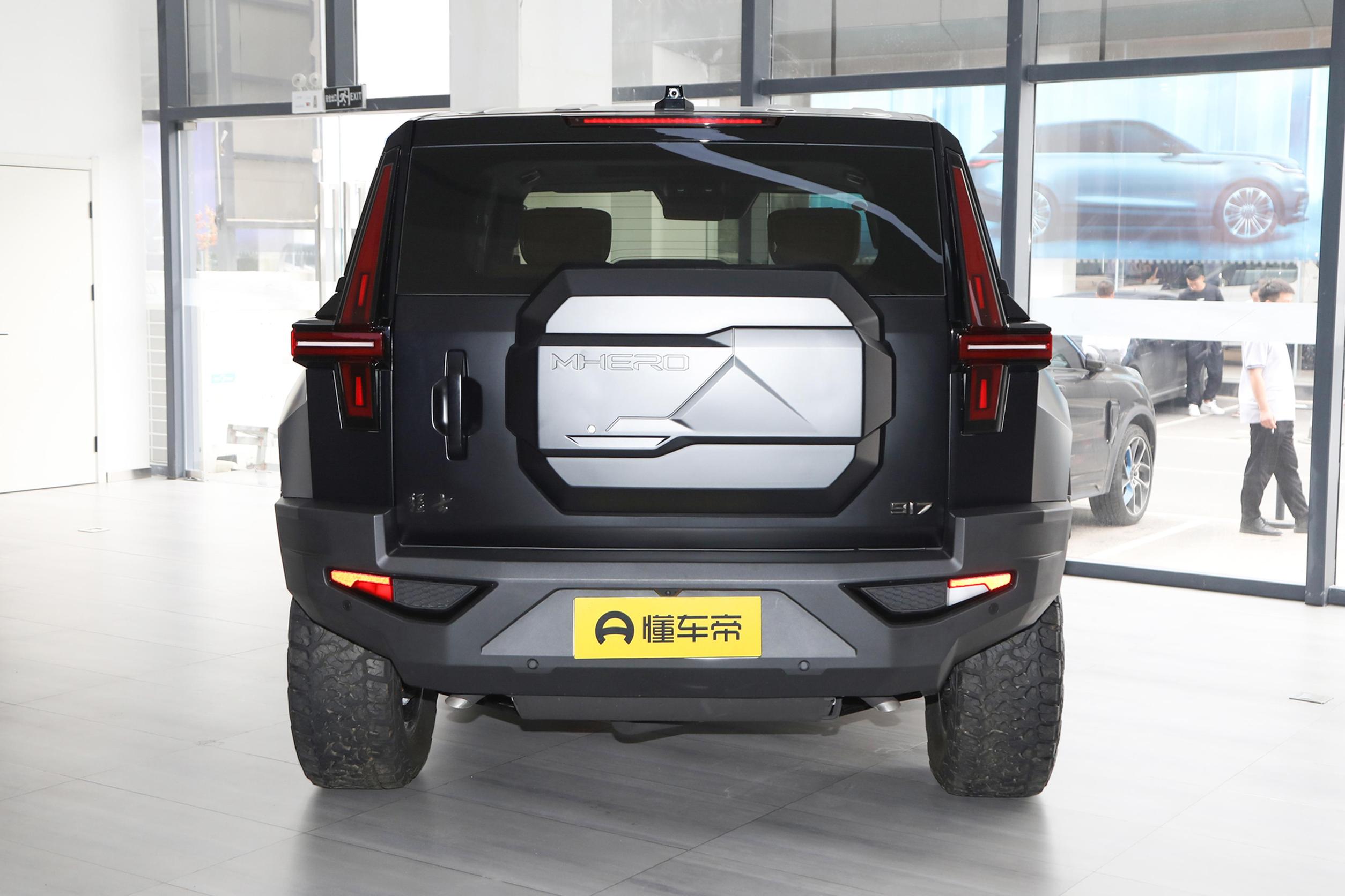 猛士917 2023款 增程版图片_猛士_5/158张图片_汽车外观图库_懂车帝