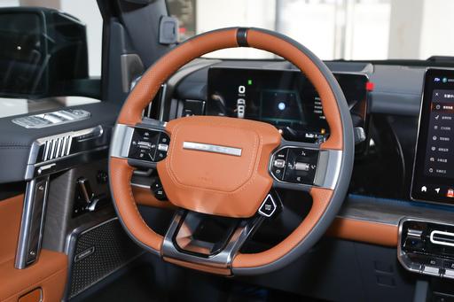 猛士917内饰图片_猛士917壁纸_猛士917高清大图_懂车帝