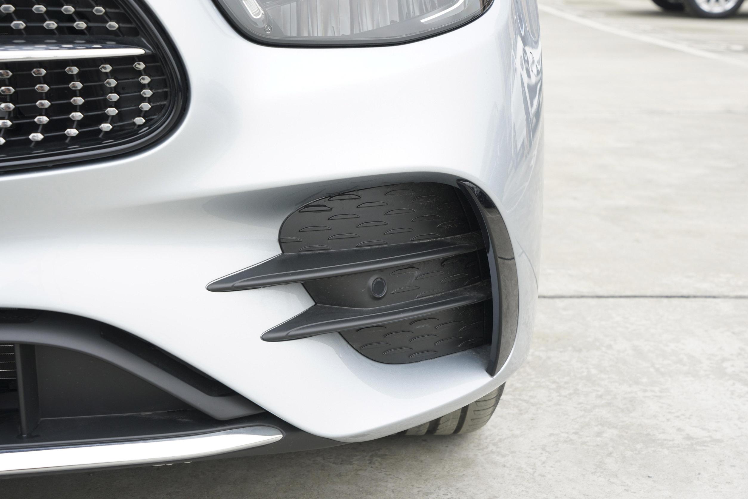 奔驰E级 2022款 E 300 L 时尚型 运动轿车图片_奔驰_33/91张图片_汽车外观图库_懂车帝