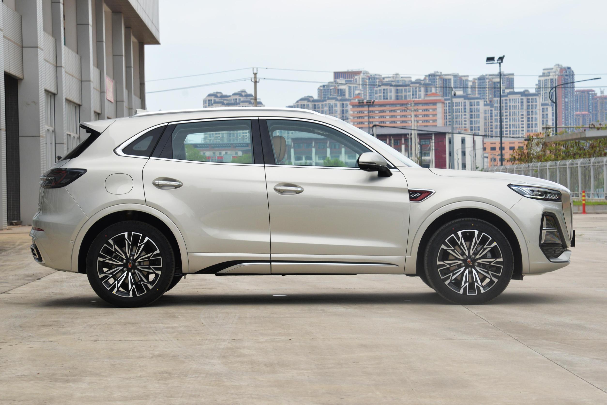 红旗HS5 2023款 2.0T 四驱旗领Pro版图片_红旗_1/193张图片_汽车外观图库_懂车帝