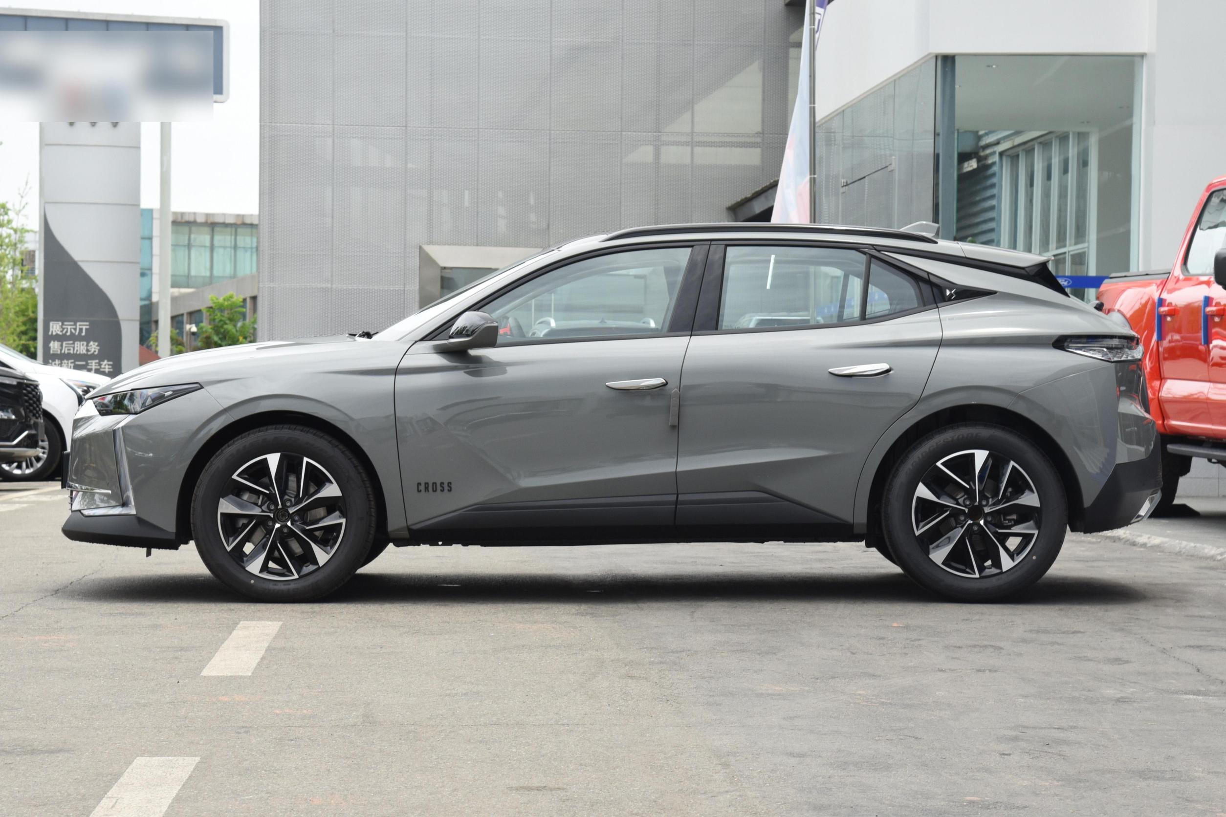 DS 4 2023款 1.6T 夏乐宫CROSS版图片_DS_5/65张图片_汽车外观图库_懂车帝