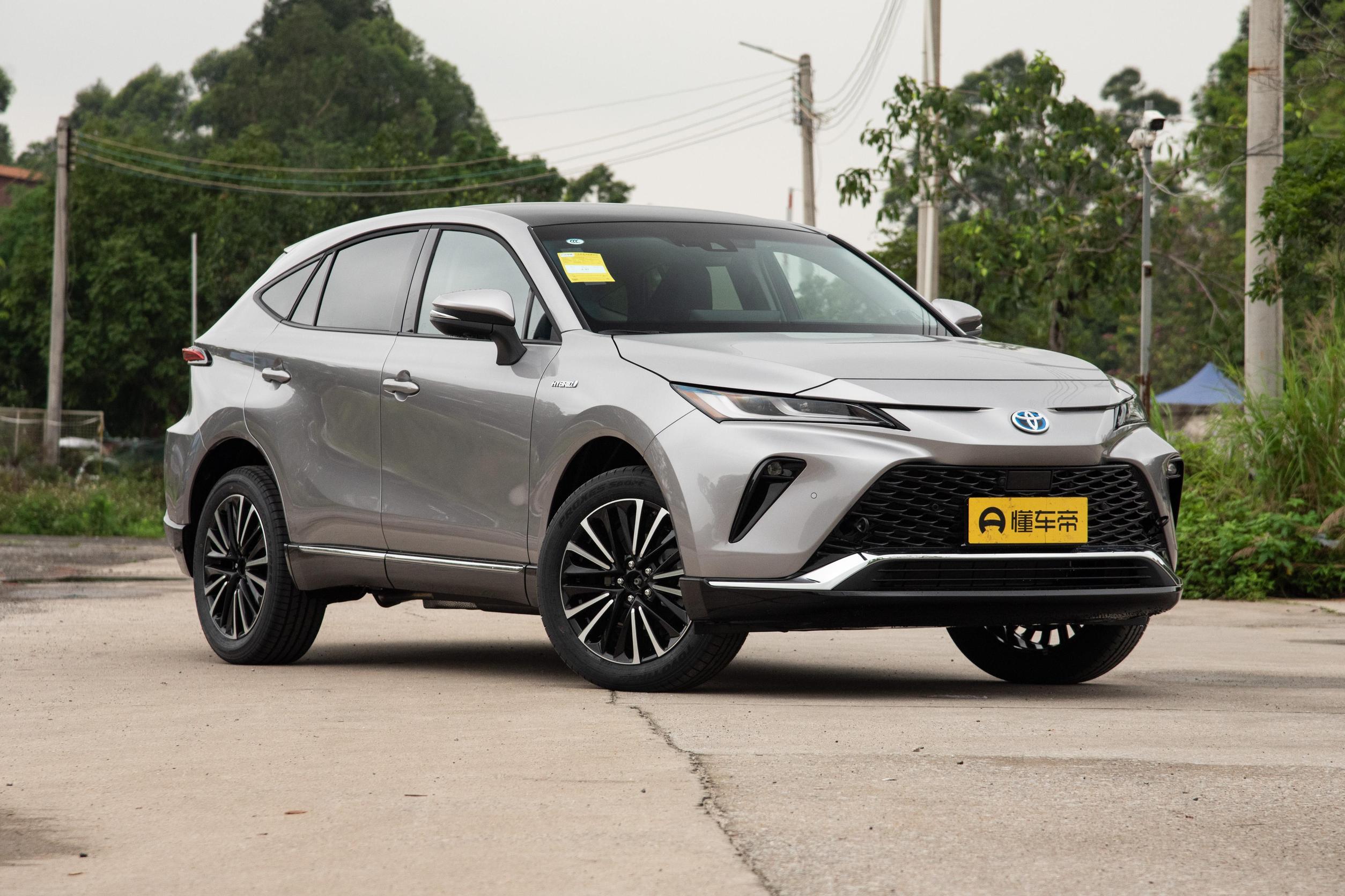 威飒 2023款 双擎 2.5L CVT四驱至尊版图片_丰田_5/57张图片_汽车外观图库_懂车帝