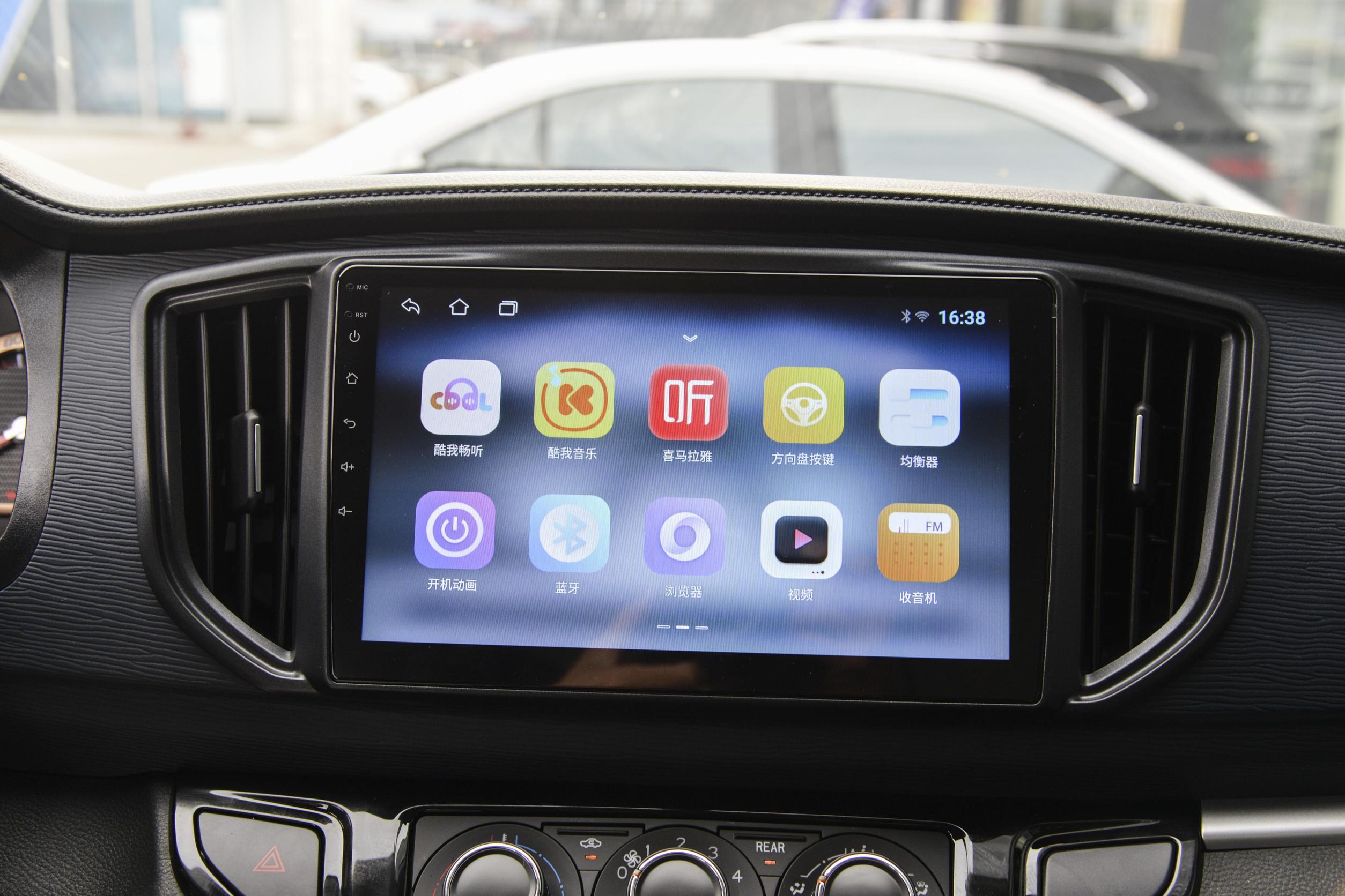 菱智 2024款 M5L 1.5T 舒适型7座图片_东风风行_5/38张图片_汽车内饰图库_懂车帝