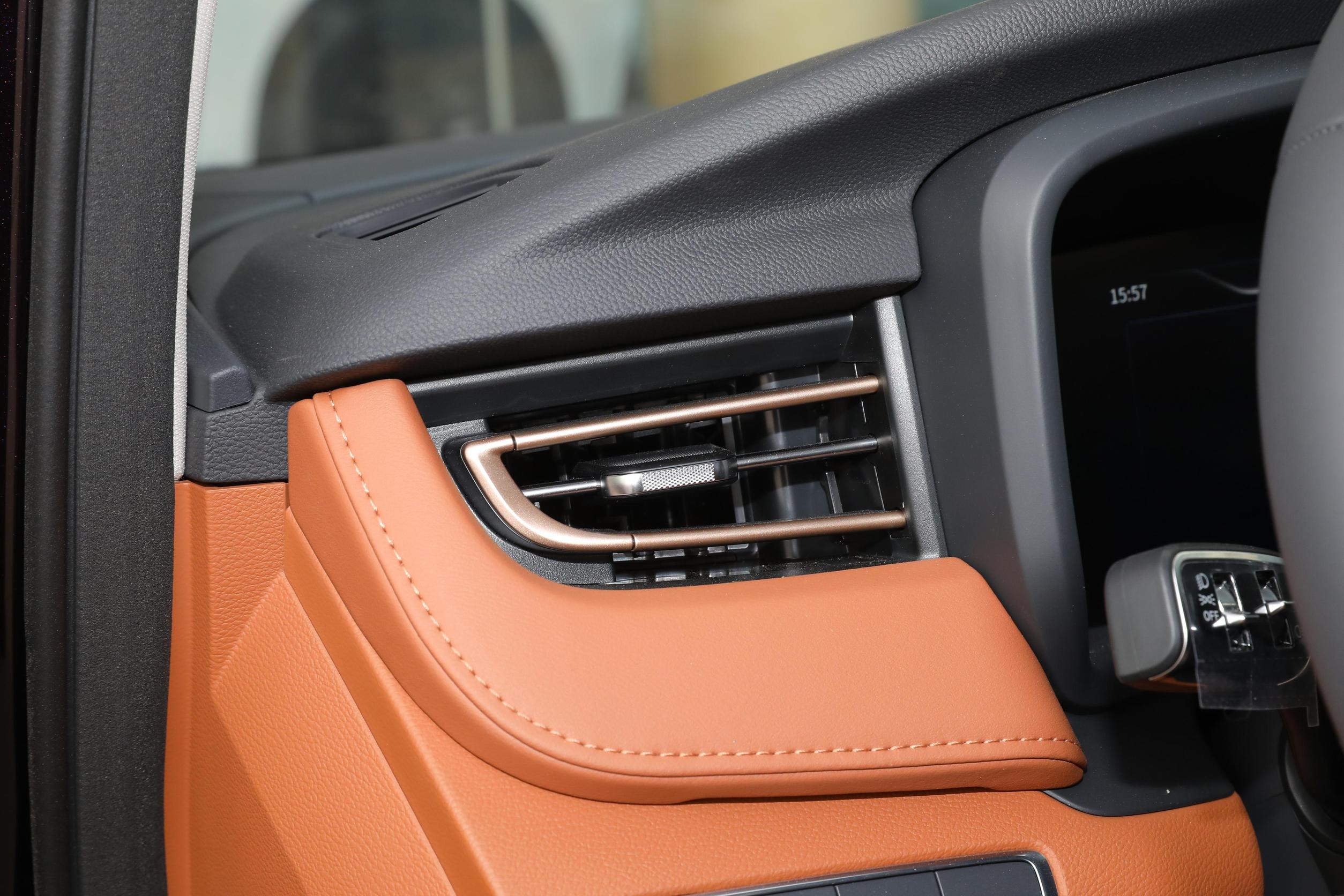 红旗HQ9 2022款 智联旗悦版图片_红旗_21/41张图片_汽车内饰图库_懂车帝