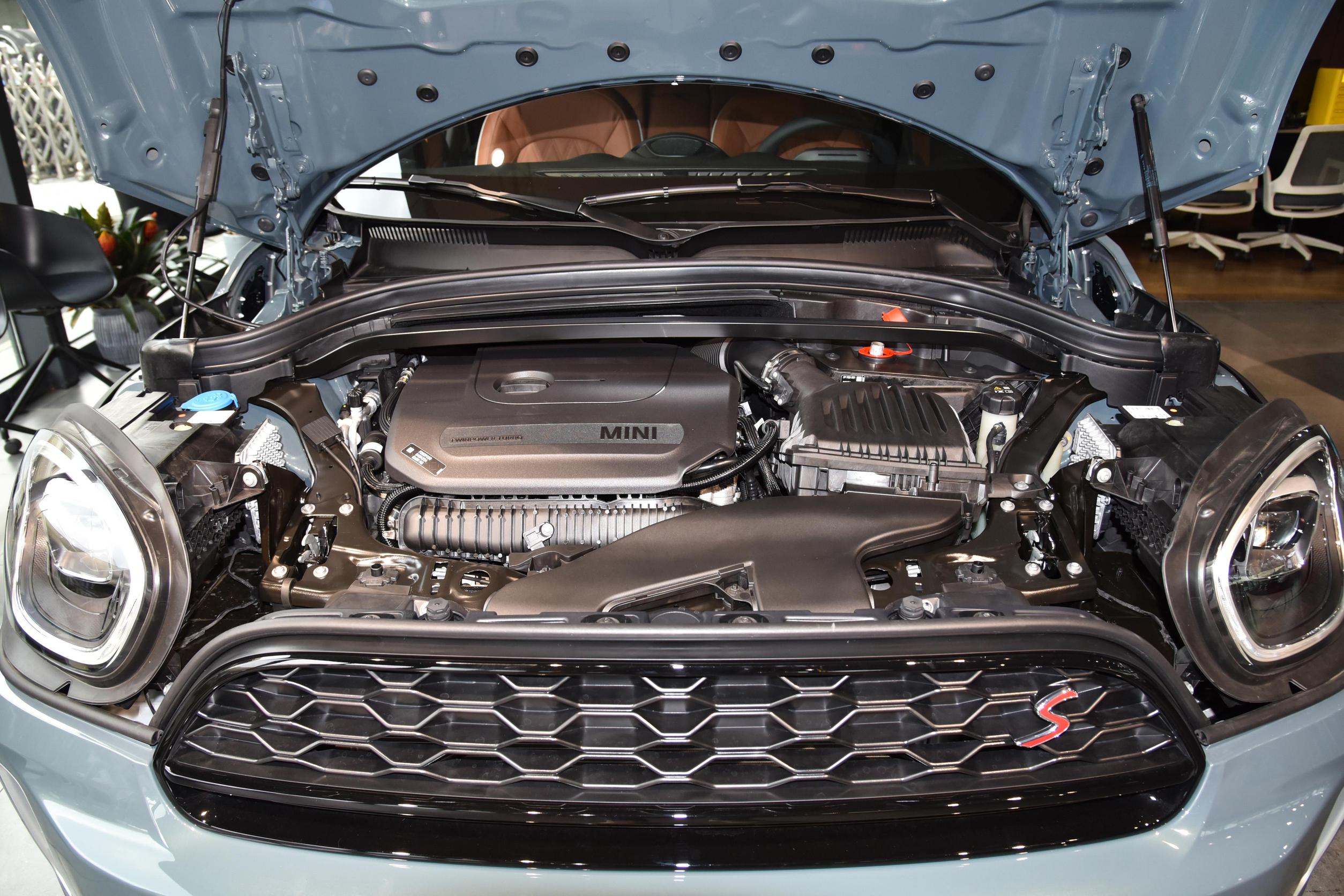 MINI COUNTRYMAN 2023款 二次改款 2.0T COOPER S ALL4 鉴赏家图片_MINI_4/41张图片_汽车外观图库_懂车帝