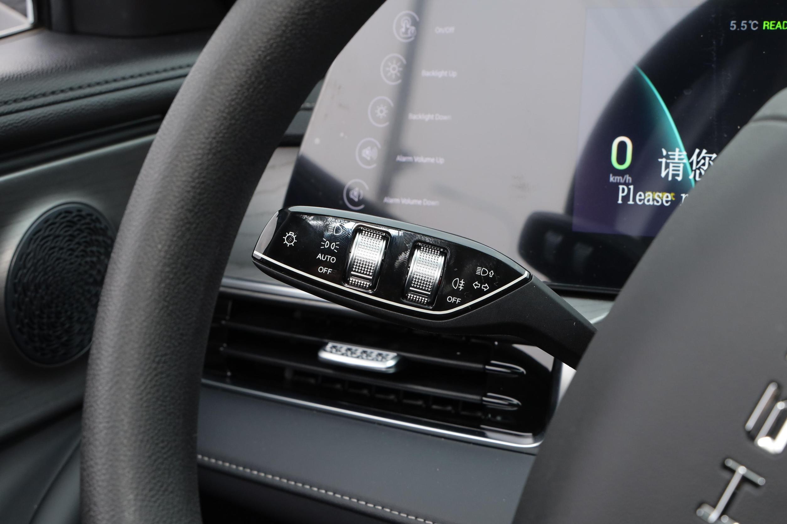 风云A8 2024款 127 逐风版图片_奇瑞_1/46张图片_汽车内饰图库_懂车帝