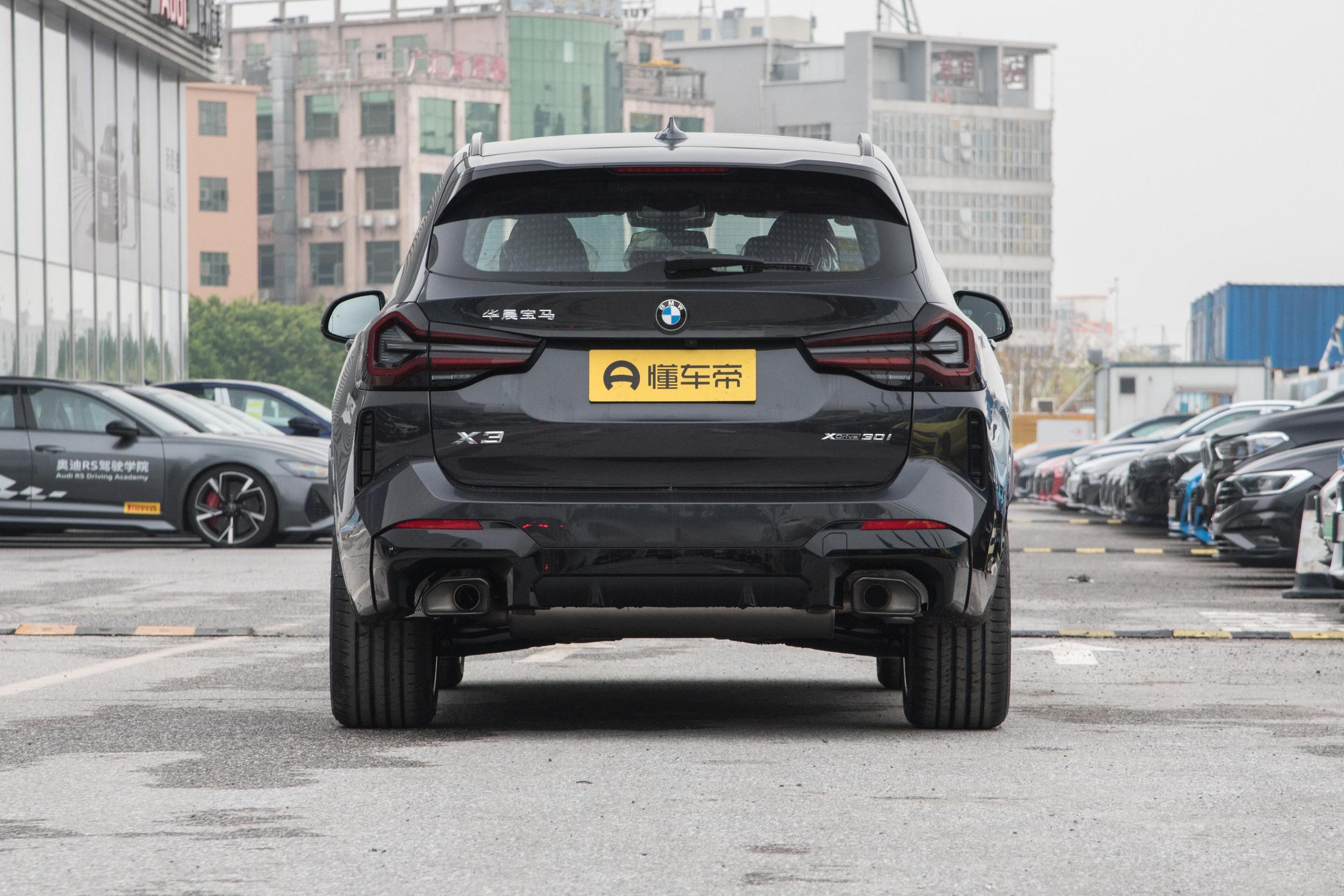 宝马X3 2023款 xDrive30i 尊享型 M曜夜套装图片_宝马_3/118张图片_汽车外观图库_懂车帝