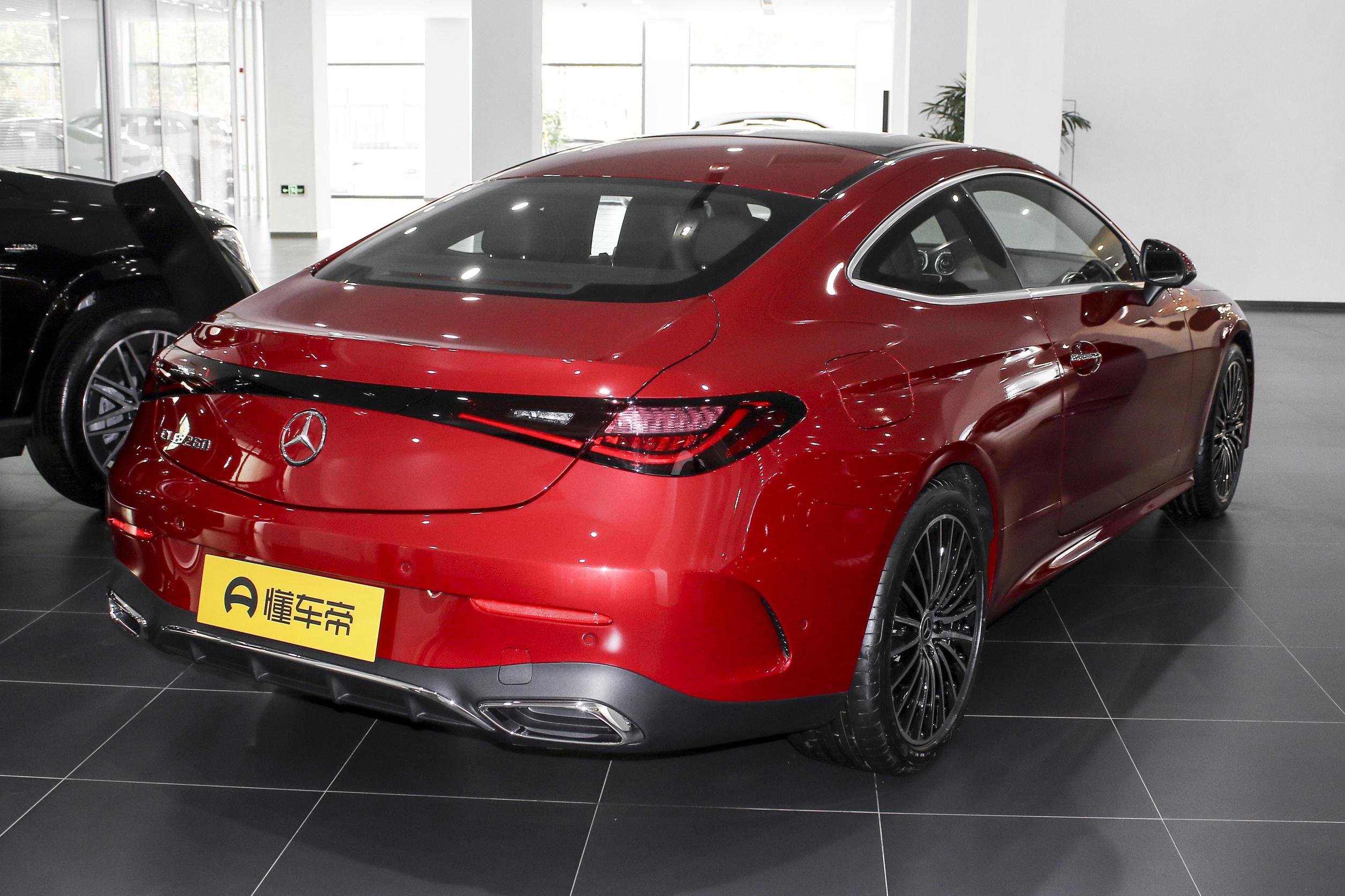 奔驰CLE级 2024款 CLE 260 轿跑车图片_奔驰_2/283张图片_汽车外观图库_懂车帝