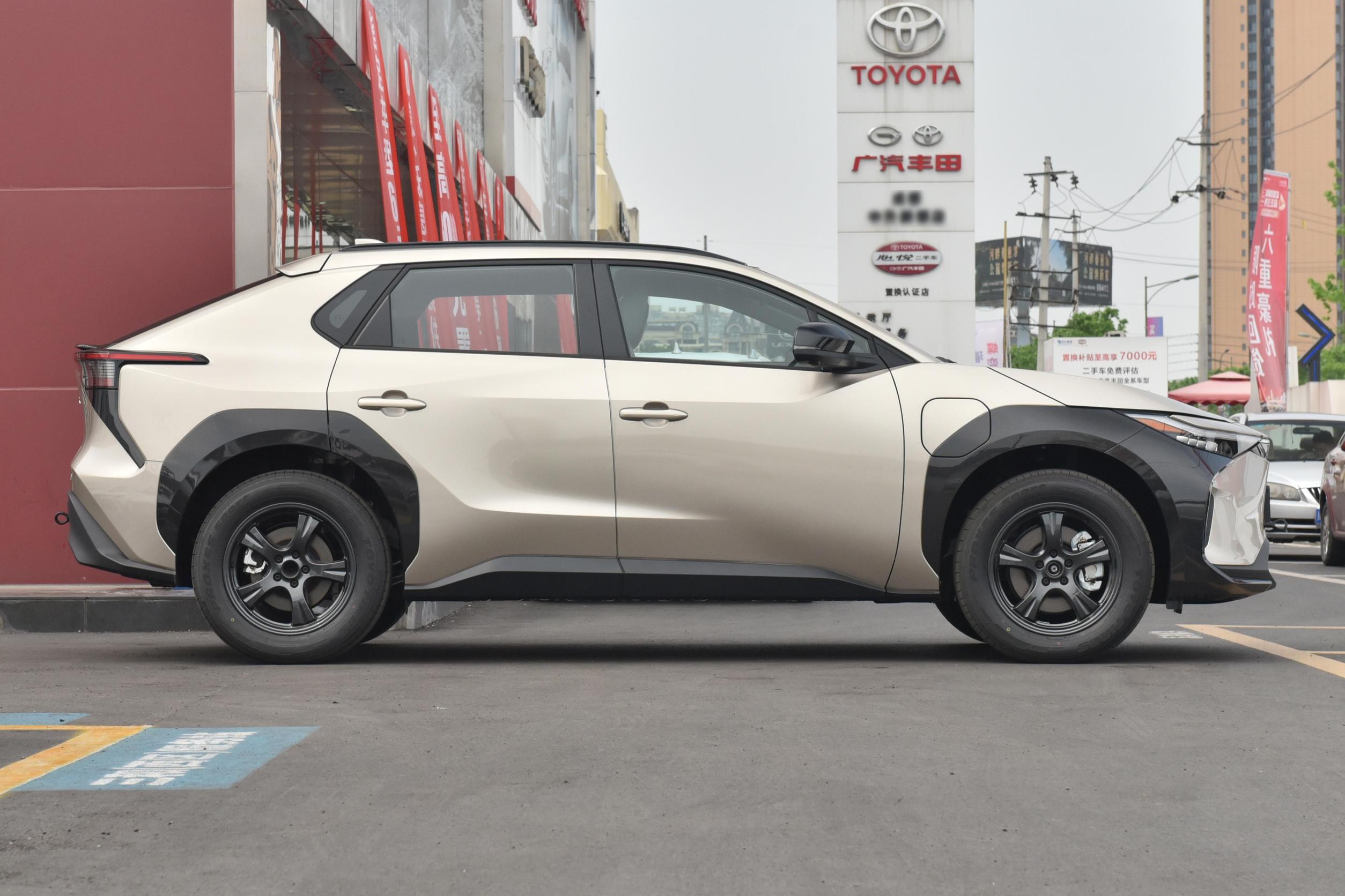广汽丰田bZ4X 2022款 长续航Pro图片_丰田_1/162张图片_汽车外观图库_懂车帝