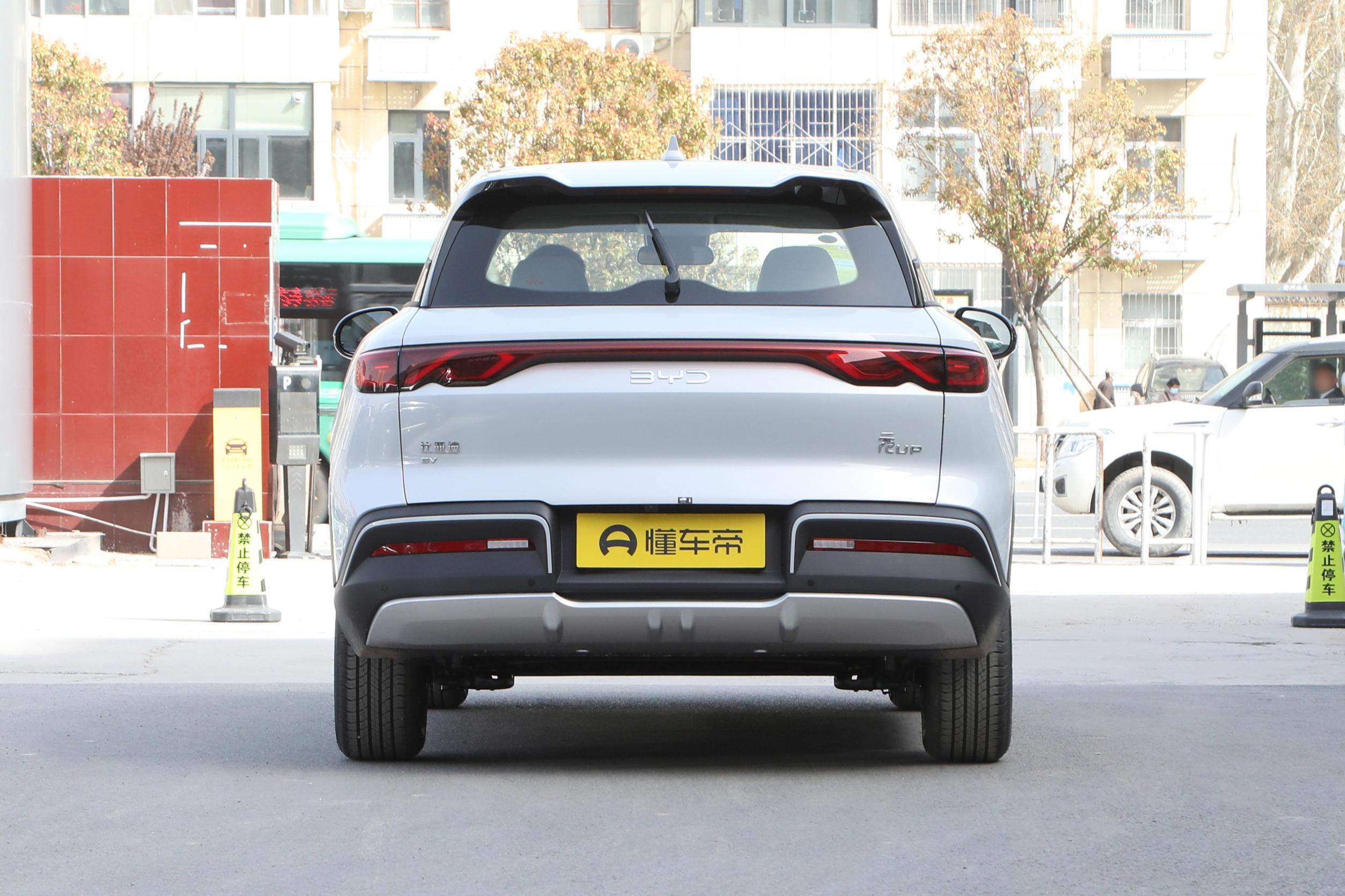 元UP 2024款 401KM 领先型图片_比亚迪_1/71张图片_汽车外观图库_懂车帝