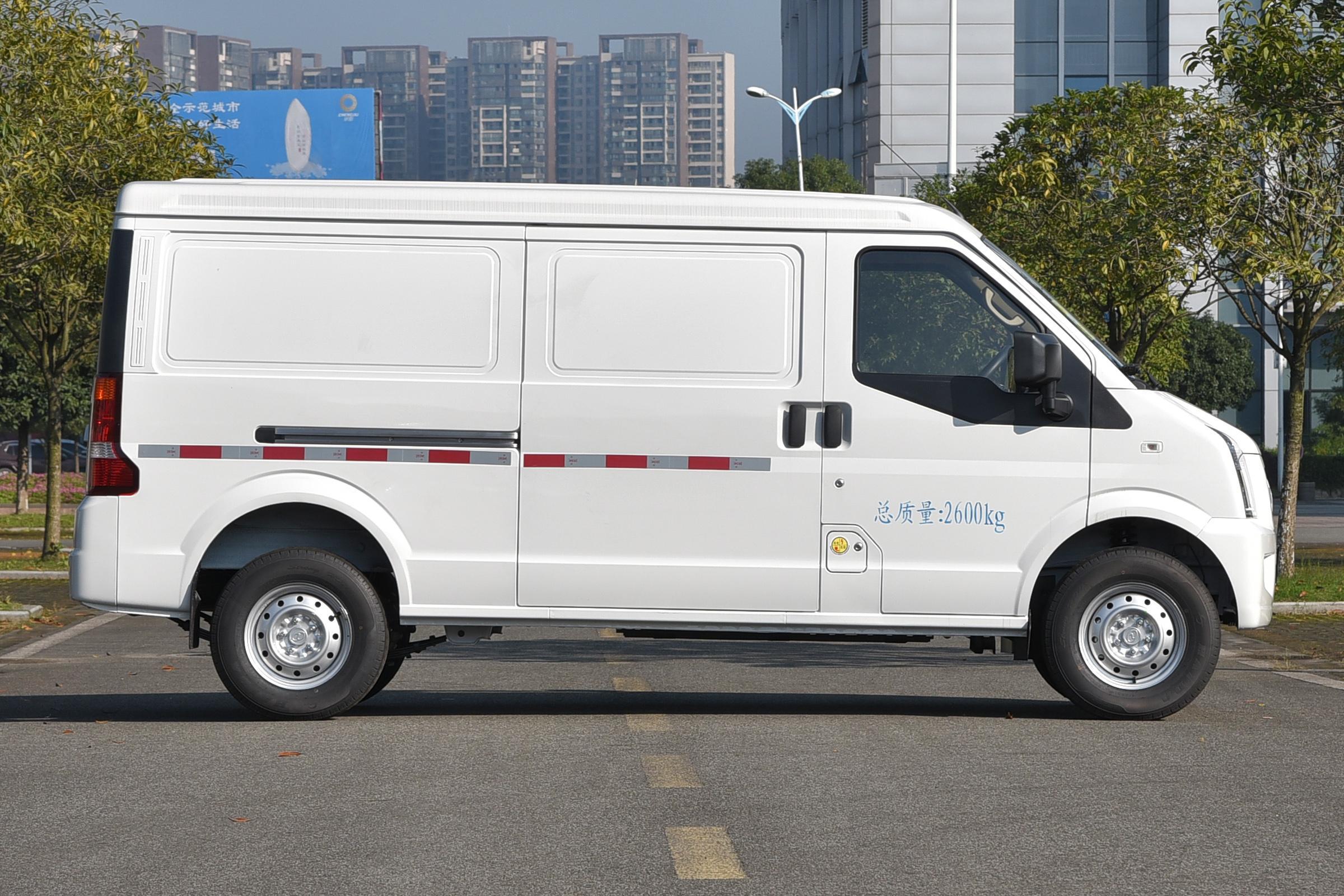 瑞驰EC35 2021款 EC35 II 标准版 38.64kWh图片_瑞驰_9/66张图片_汽车外观图库_懂车帝