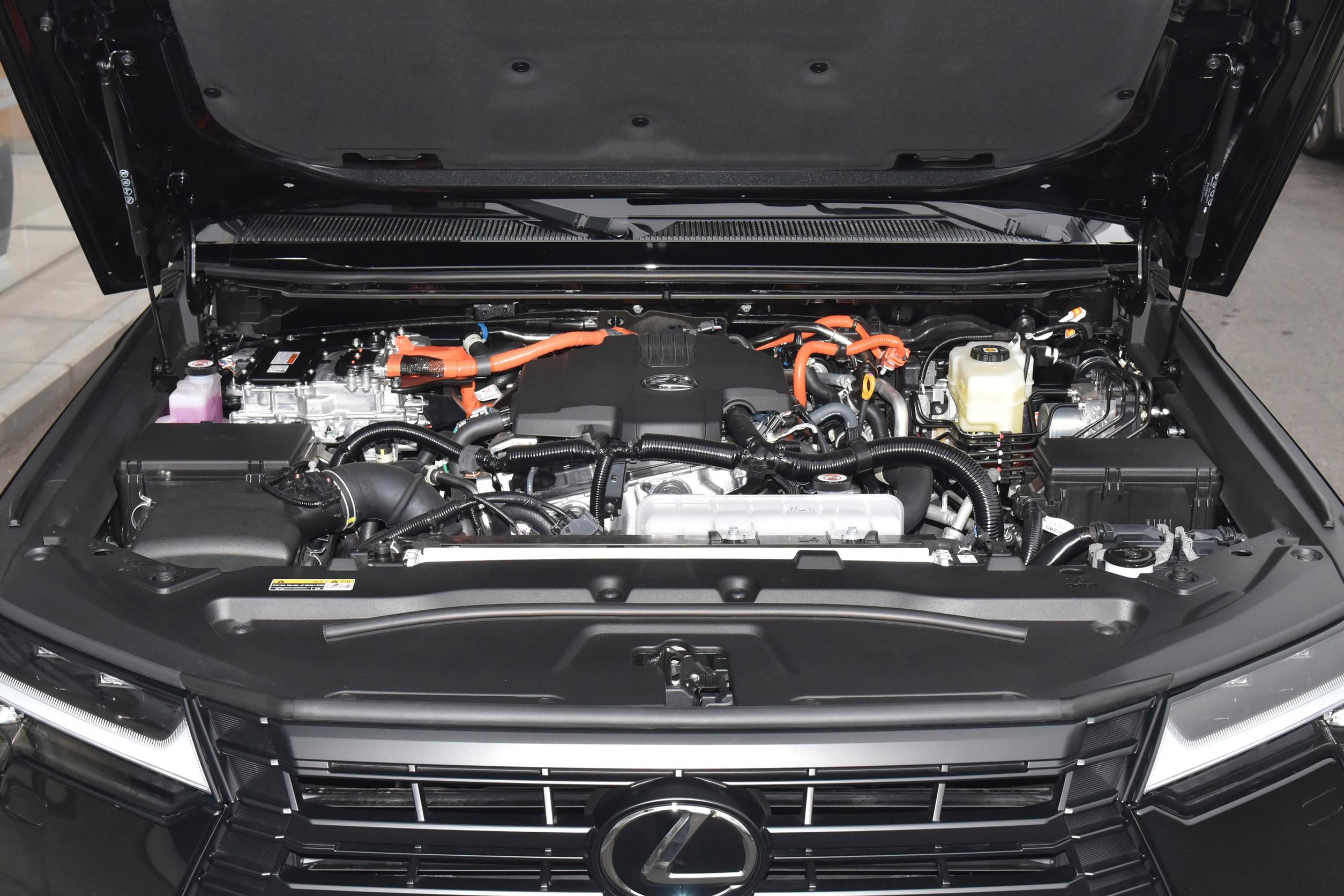 雷克萨斯GX 2024款 550h 凌峰版图片_雷克萨斯_59/93张图片_汽车外观图库_懂车帝