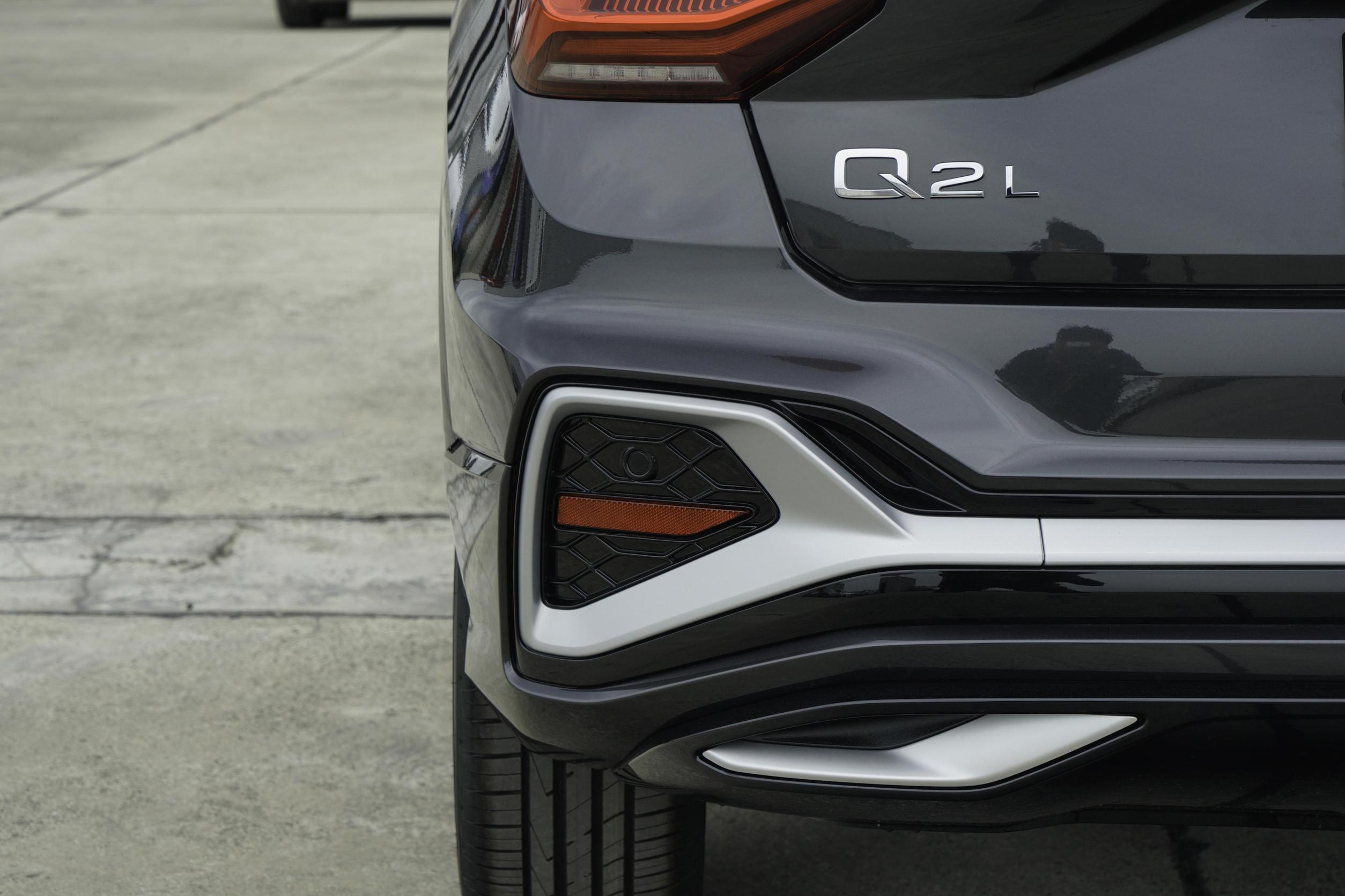 奥迪Q2L 2024款 35 TFSI 进取动感型图片_奥迪_1/203张图片_汽车外观图库_懂车帝