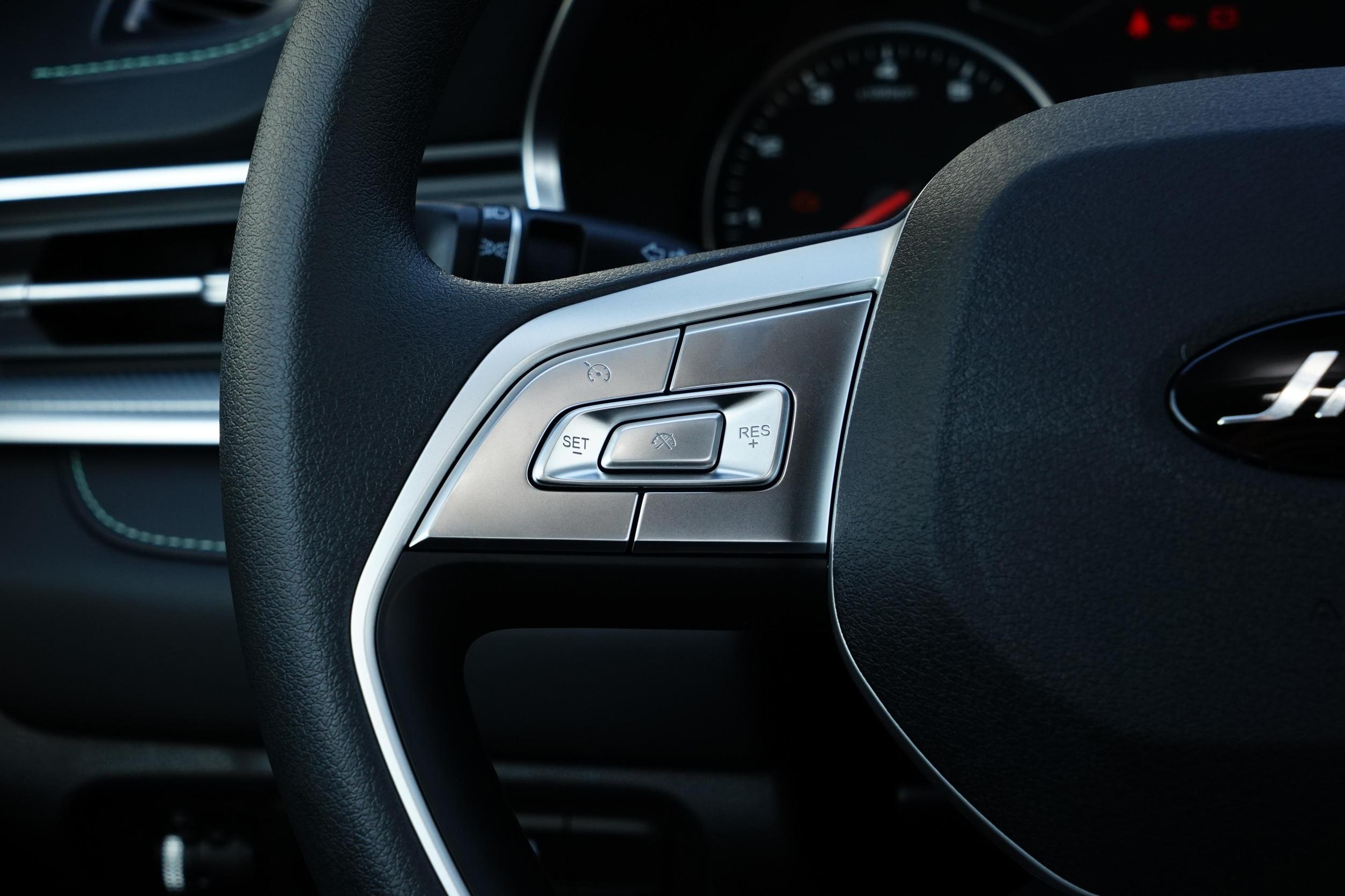 江淮A5 PLUS 2023款 1.5T CVT舒适版图片_江淮汽车_1/37张图片_汽车内饰图库_懂车帝